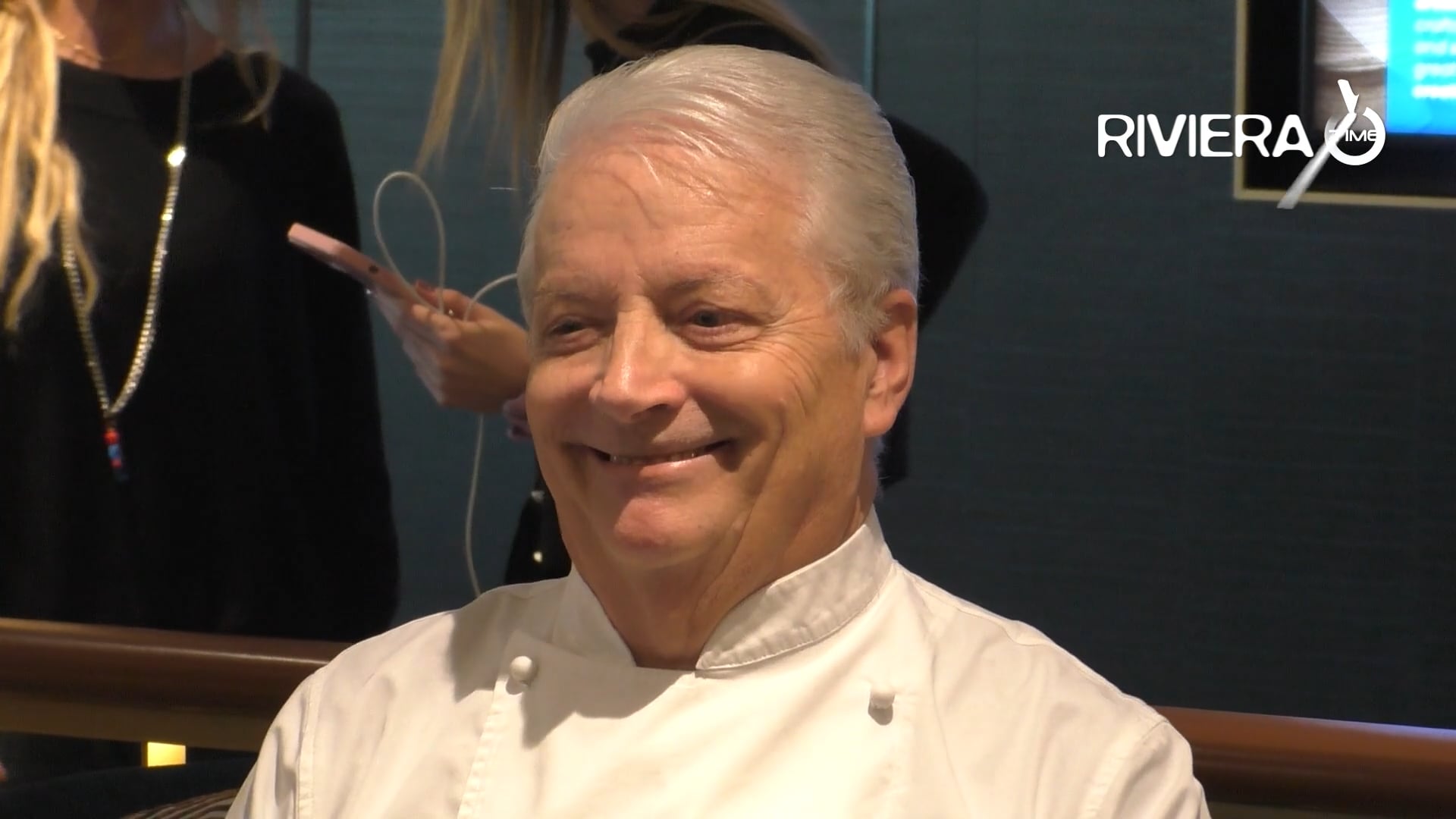 Il Maestro Iginio Massari A Bordo Della Costa Smeralda Dal Dolce Per