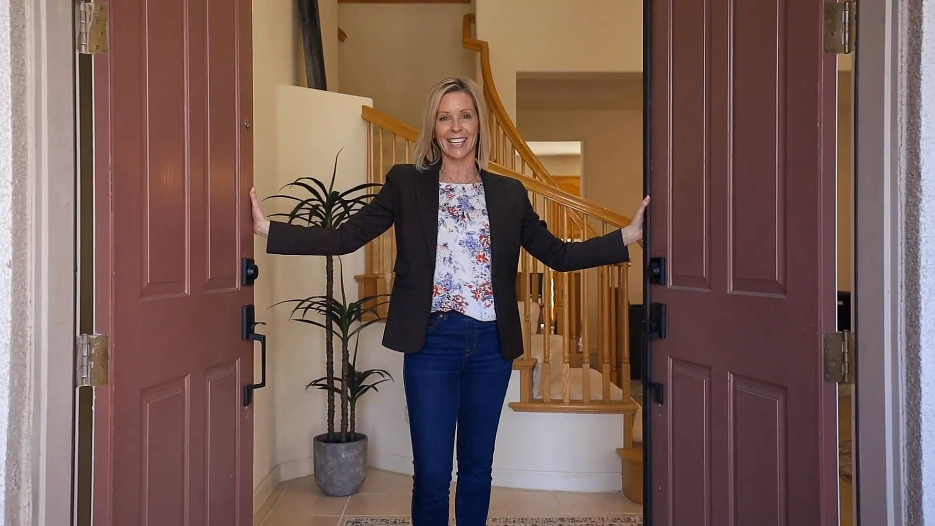 1358 Legend Lane, San Jose - Presented by: Tracy Pina on Vimeo