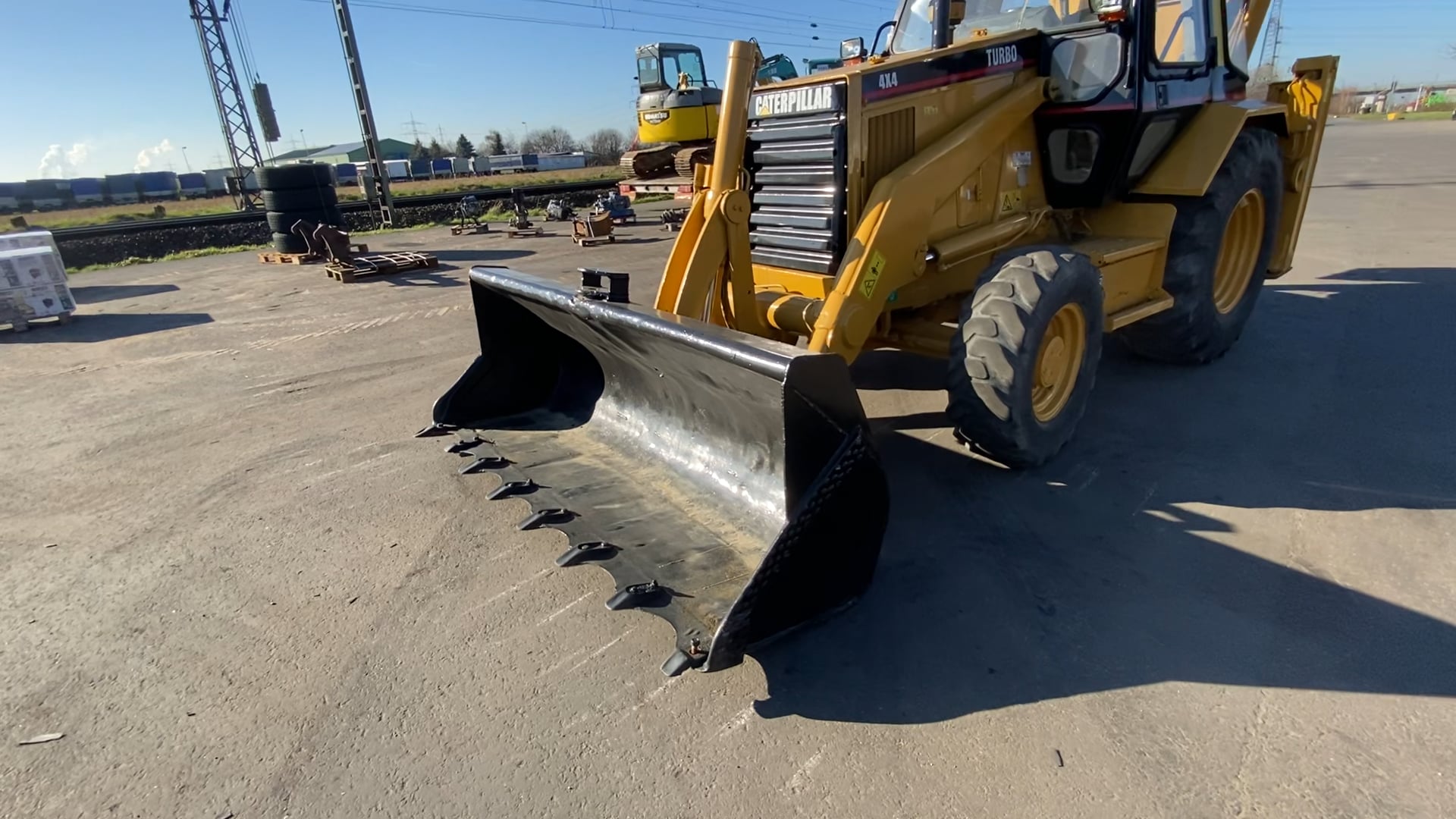 CAT 438B - Dormagen March 23 on Vimeo