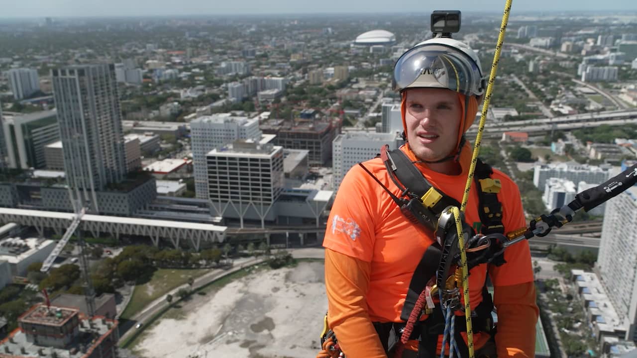 Zak Cooper Outside on Vimeo