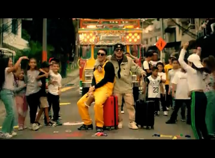 Dj Oso Club Video Mix on Vimeo