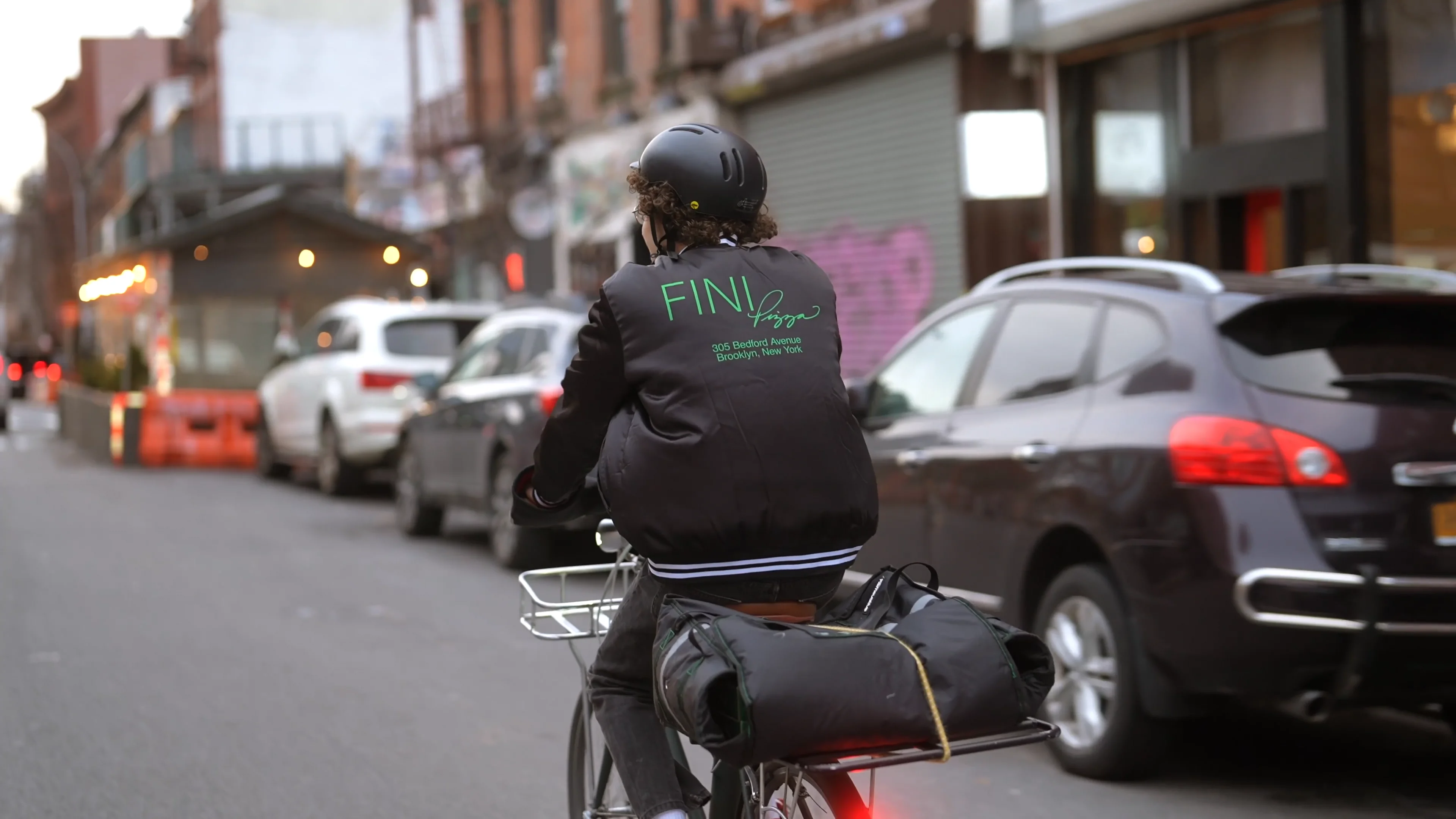 FINI Pizza Delivery on Vimeo
