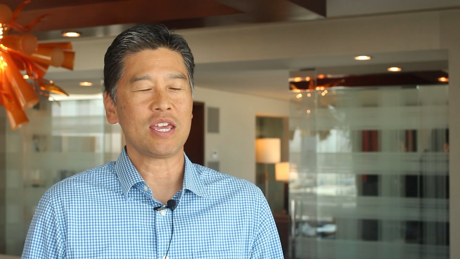 Larry Loik Review - Dr. Yamane Las Vegas NV ** on Vimeo