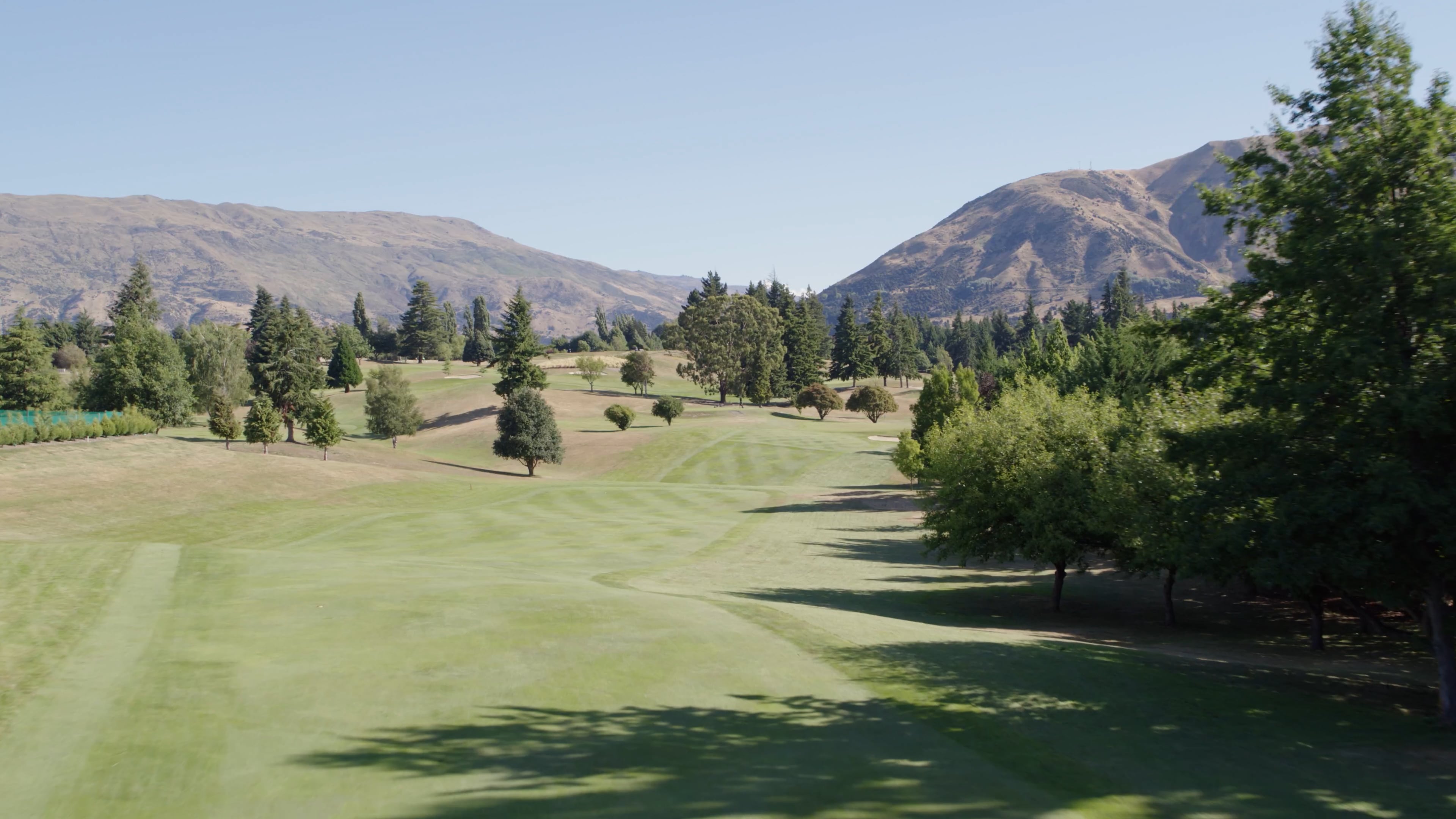 Wanaka Golf Club - Flyover on Vimeo