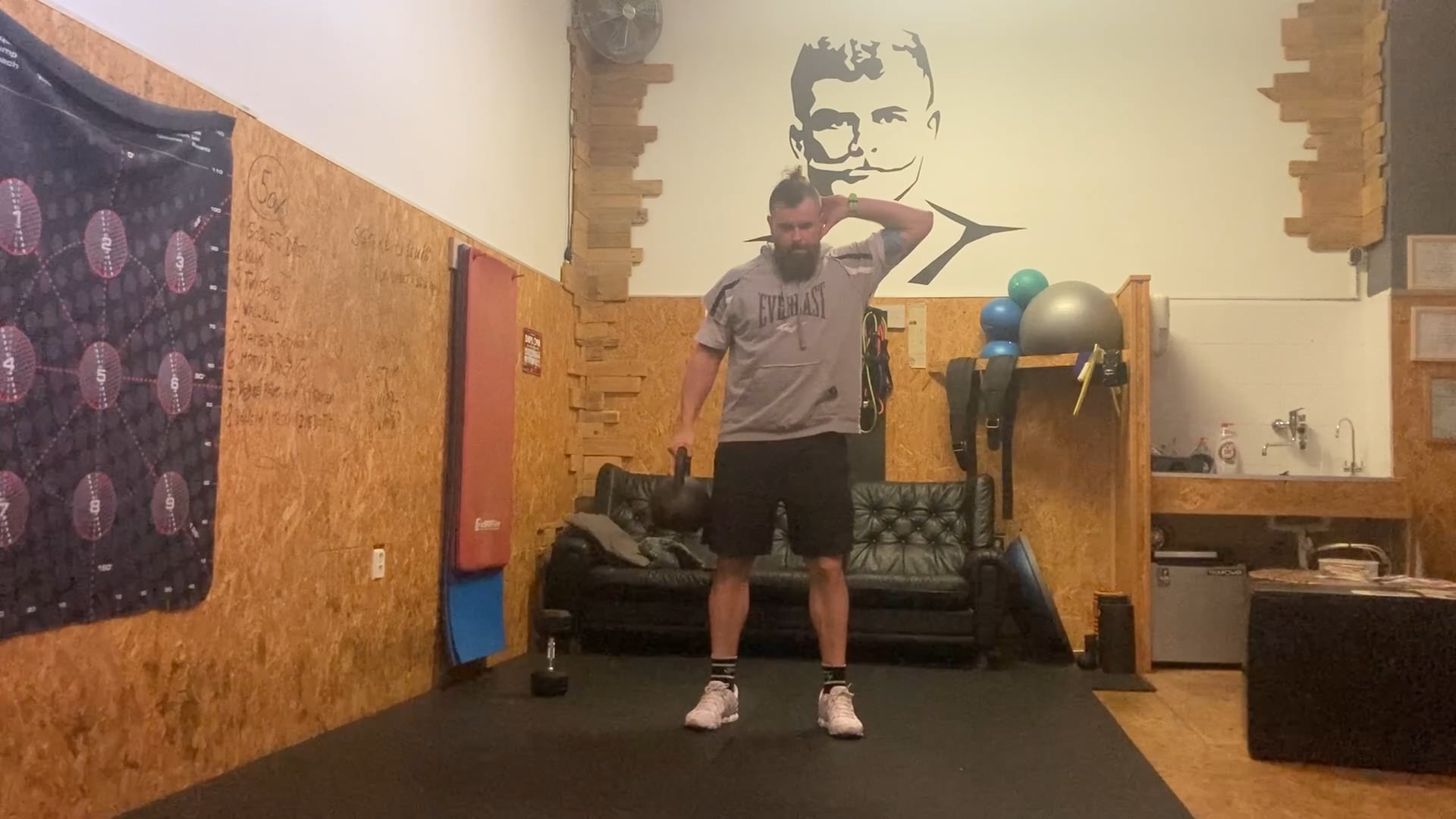 KB Side Bend on Vimeo