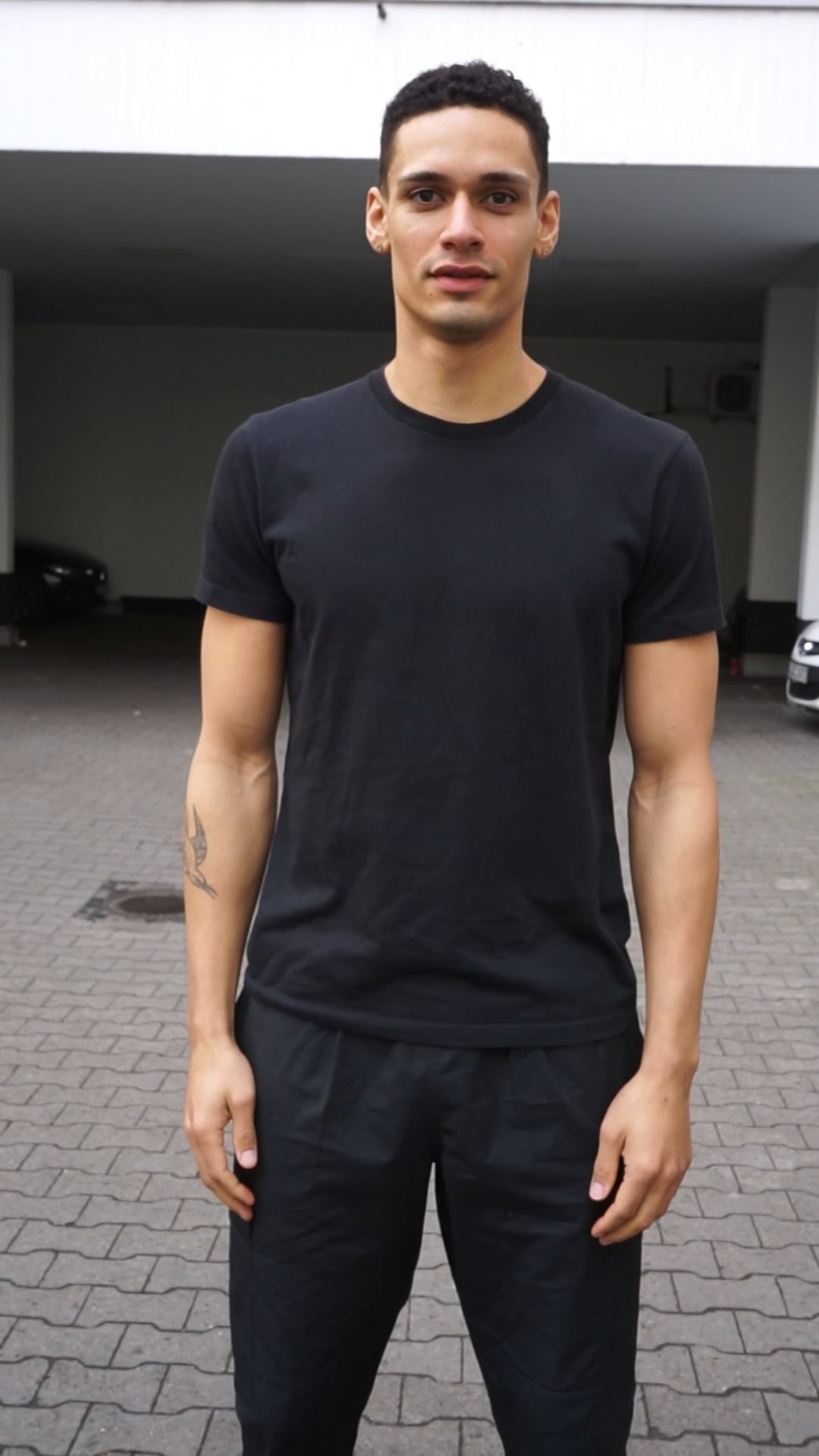 INTRODUCTION VIDEO SIMON DUBE PAUL on Vimeo