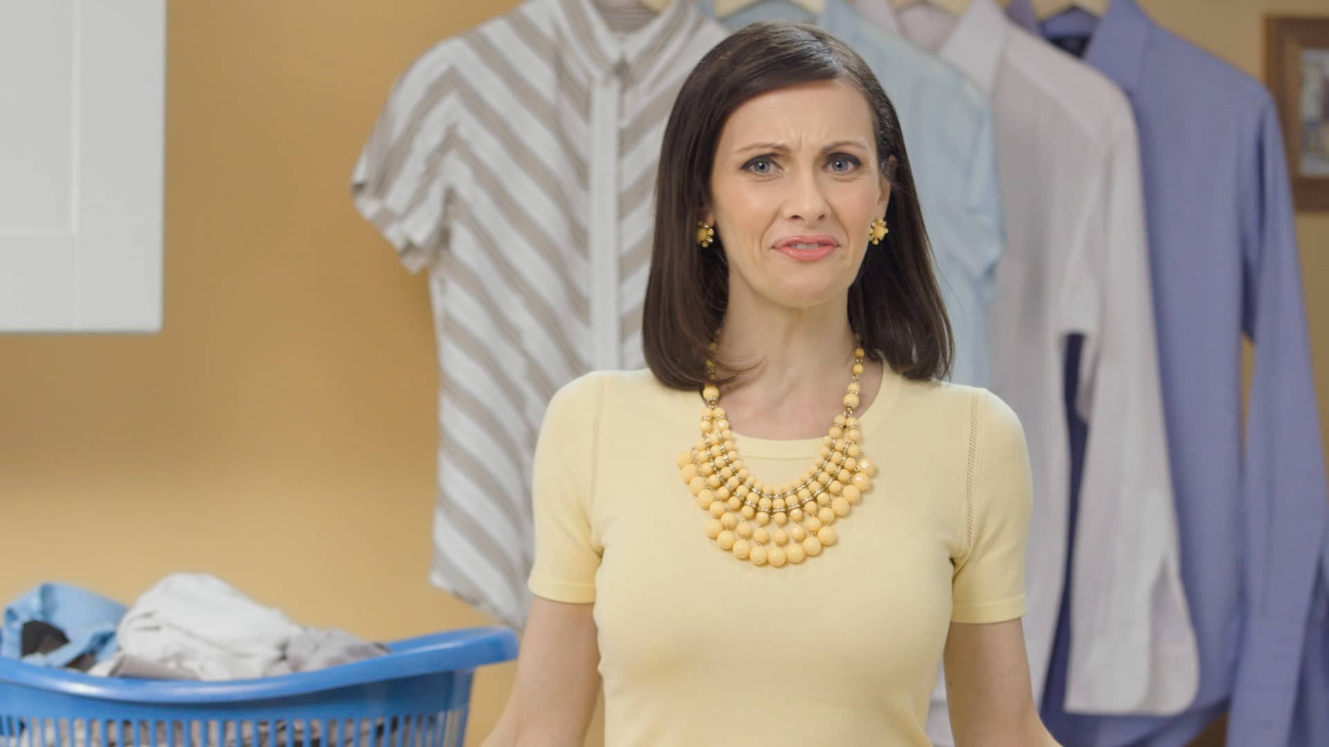 CHARMIN_Tidy Whitey_INFOMERCIAL_w_mix_prores_fix.mov on Vimeo