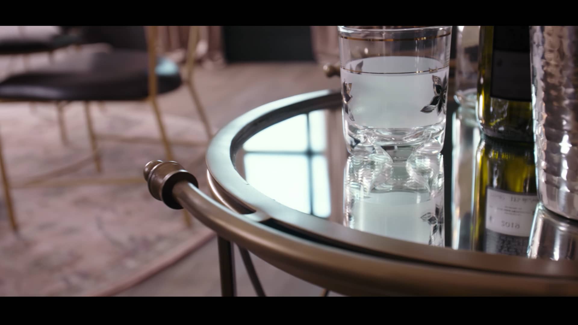 Rounded & Mirrored Soiree Serving Cart | Shades of Light on Vimeo