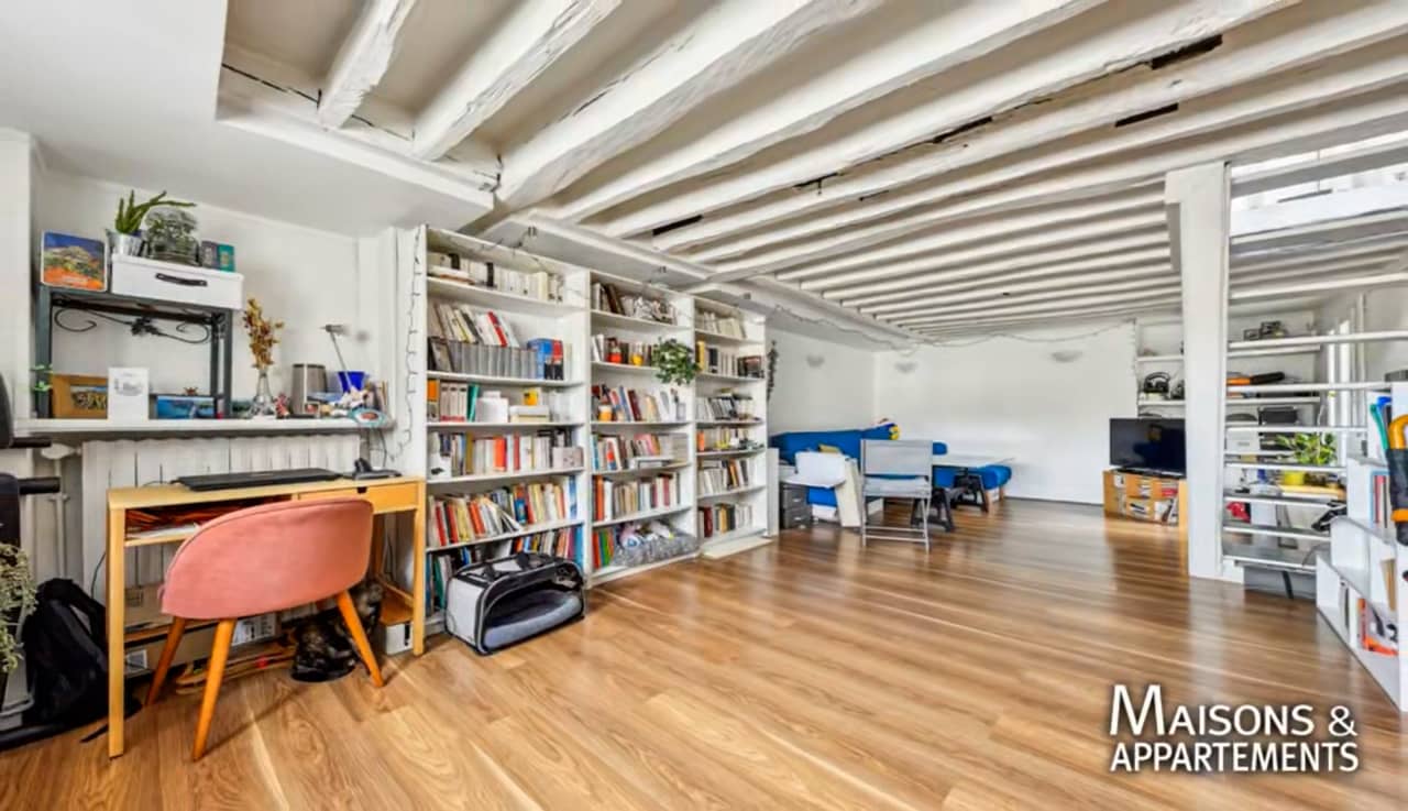 PARIS 9ÈME - APPARTEMENT A VENDRE - 599 000 € - 60 m² - 2 pièce(s) on Vimeo