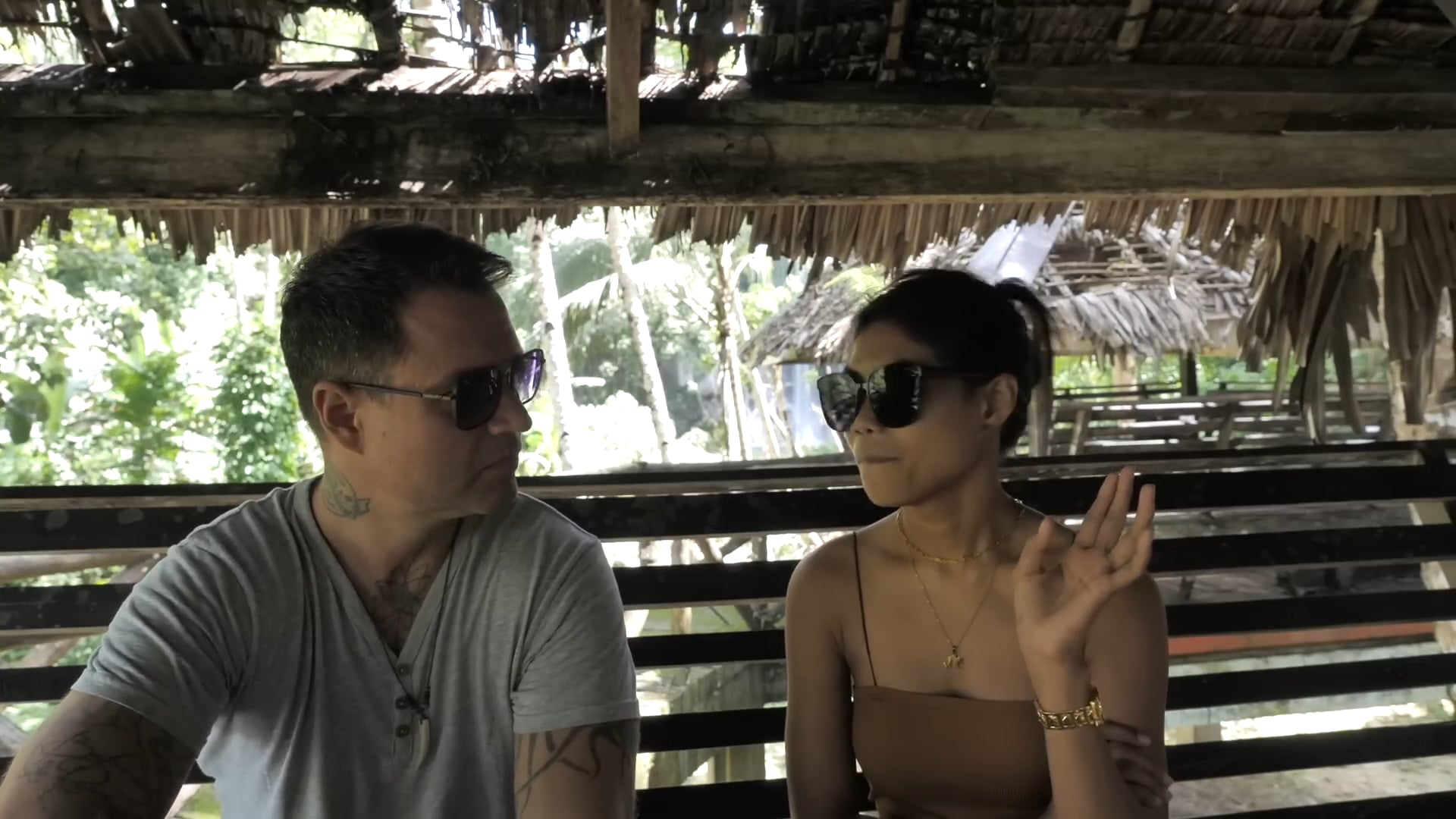 NIE RÓB TEGO (co ja zrobiłem) z AZJATKAMI....mp4 on Vimeo