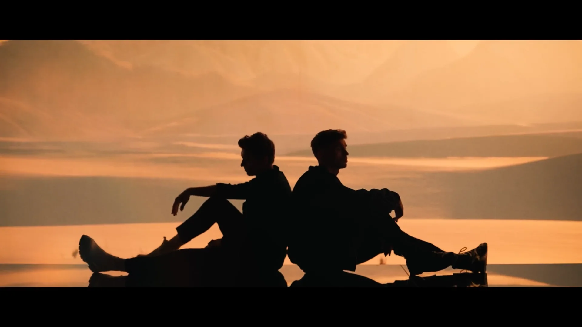 Ofenbach - Love Me Now (feat. FAST BOY) on Vimeo