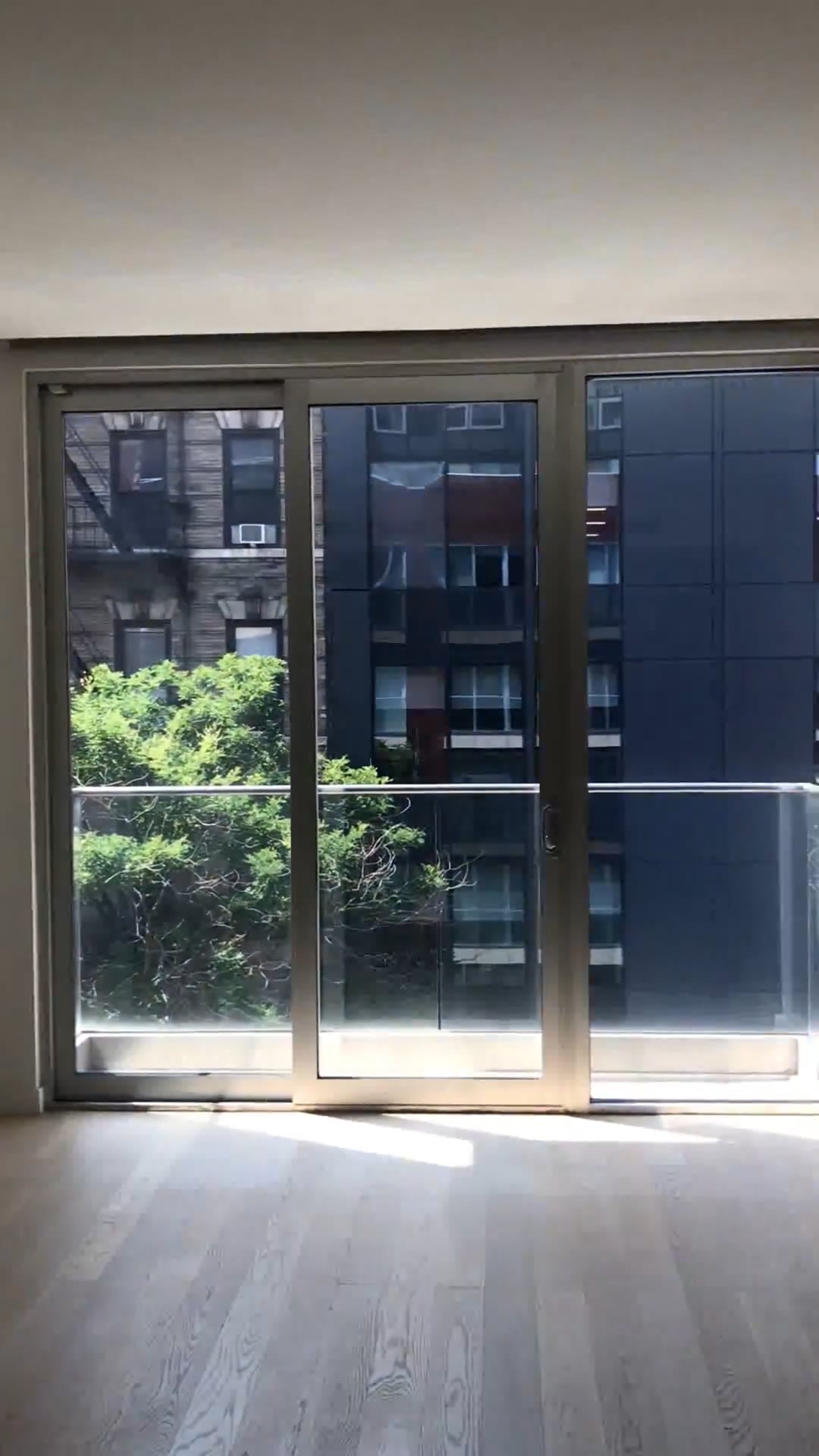 UES 1BR Apartment on Vimeo