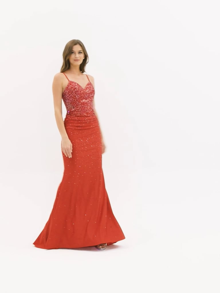 Faviana S10800 in RUBY on Vimeo