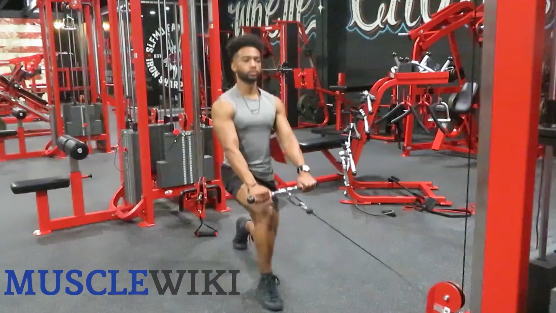 male-cable-split-squat-side on Vimeo