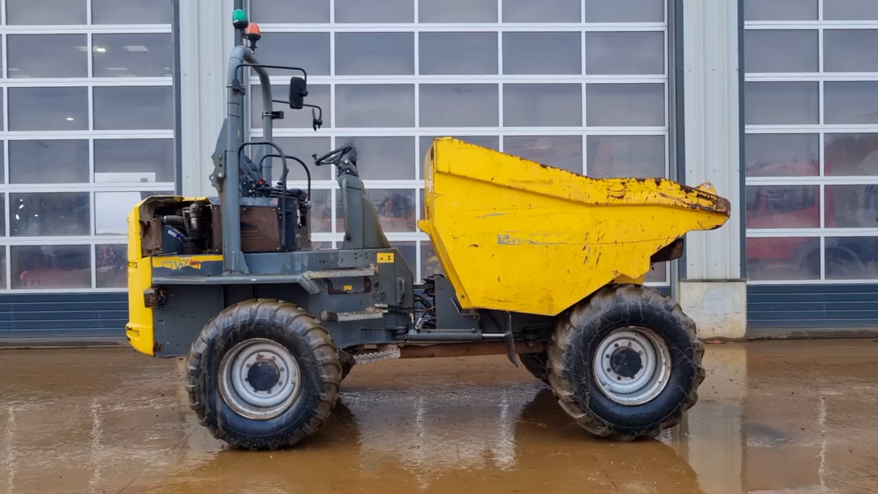 Wacker Neuson DW90 - Leeds March 23 on Vimeo