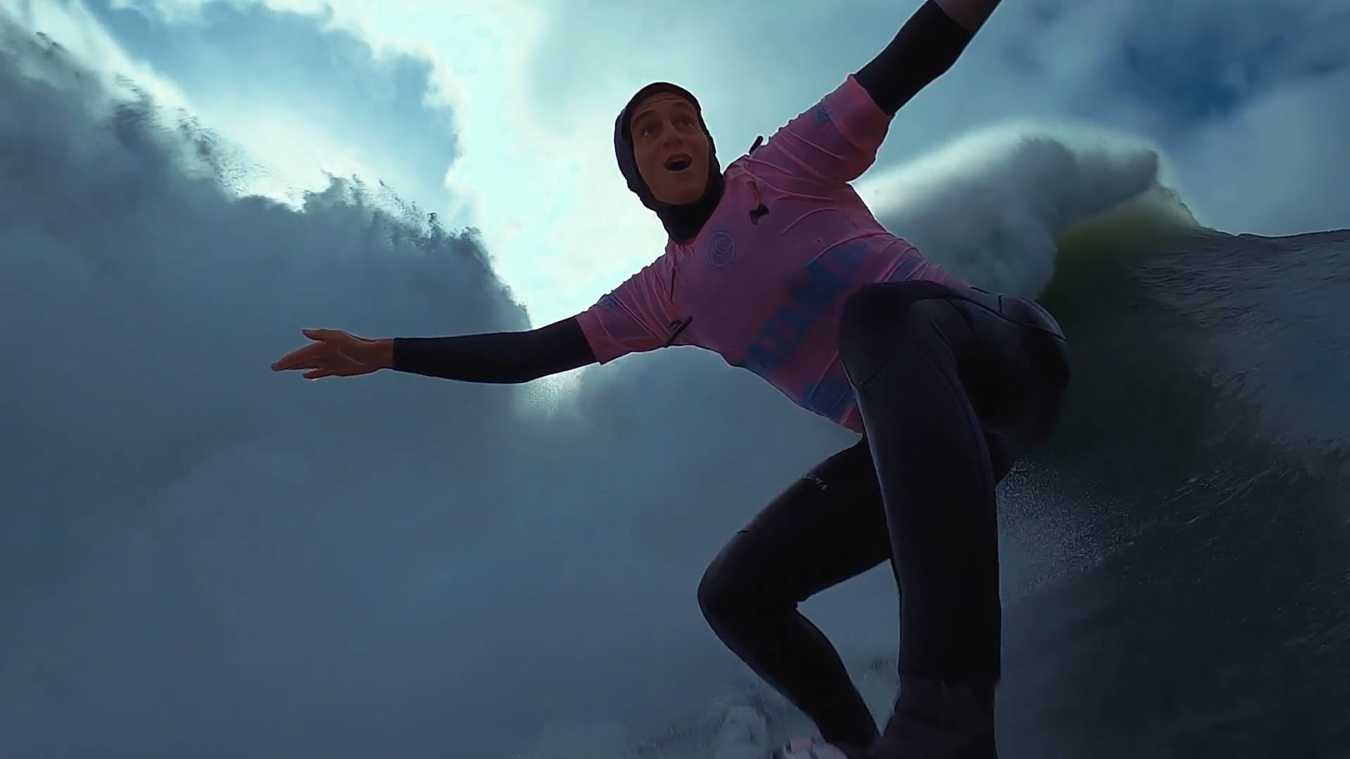 Nazaré Big Wave on Vimeo