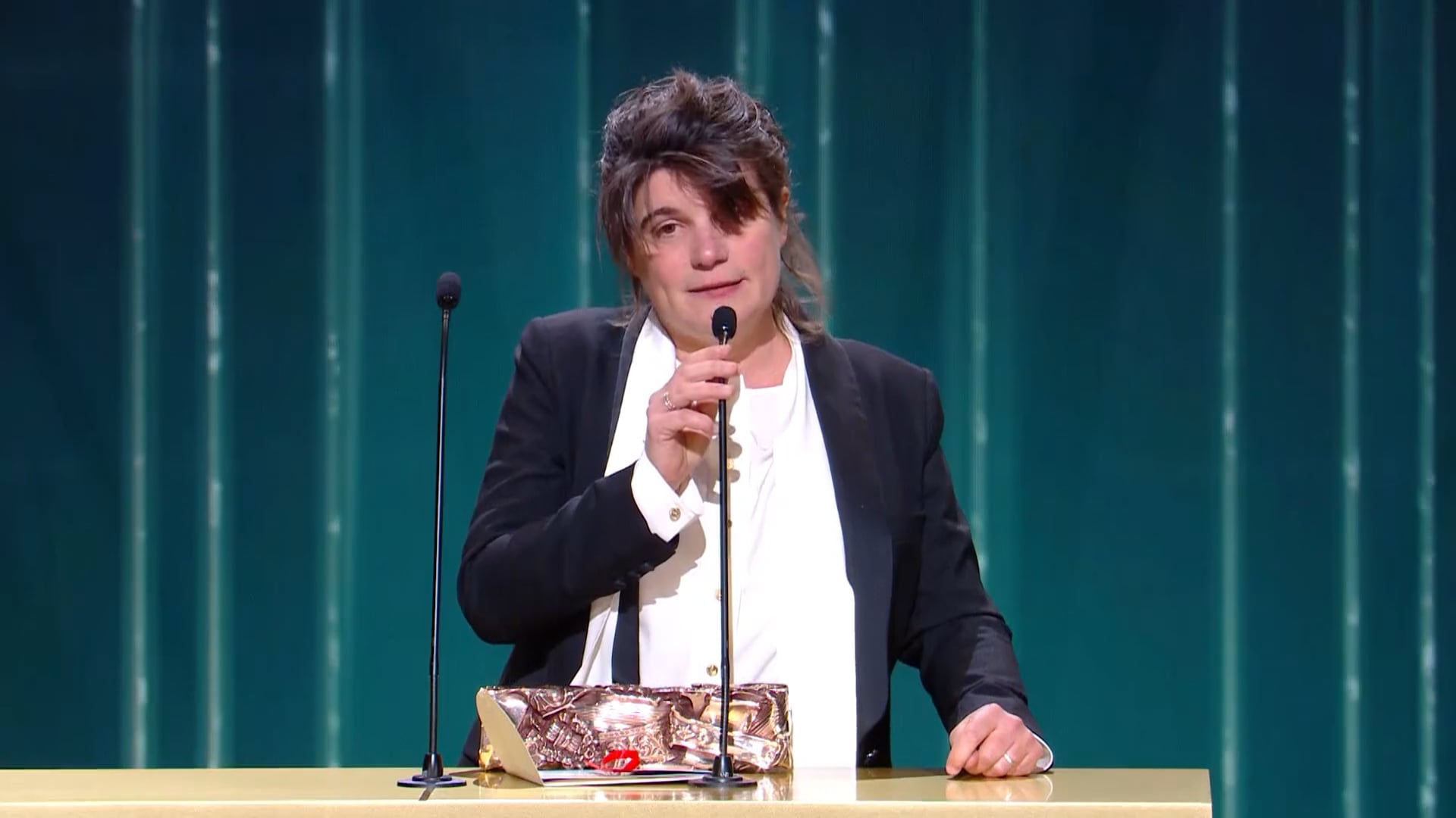 Remerciements - RETOUR À REIMS [FRAGMENTS], réalisé par Jean-Gabriel ...