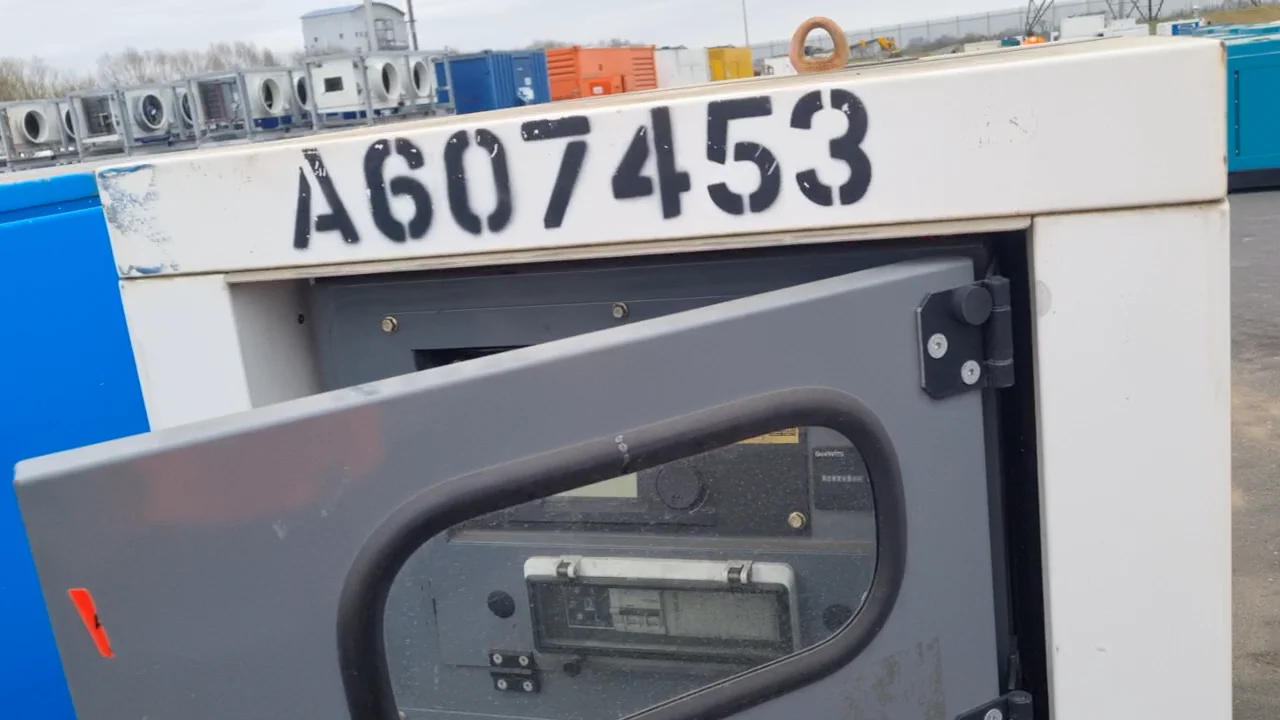 SDMO R44 40KvA - Leeds March 23 on Vimeo