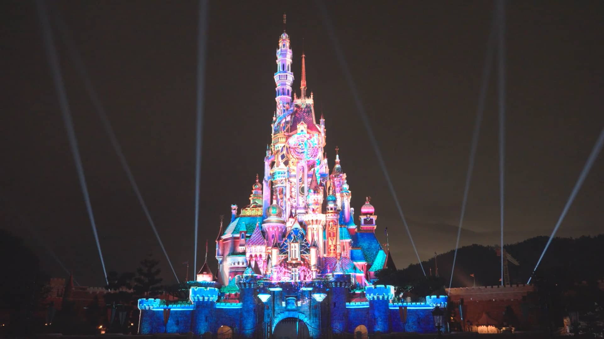 HKDL Night Time Spectacular on Vimeo