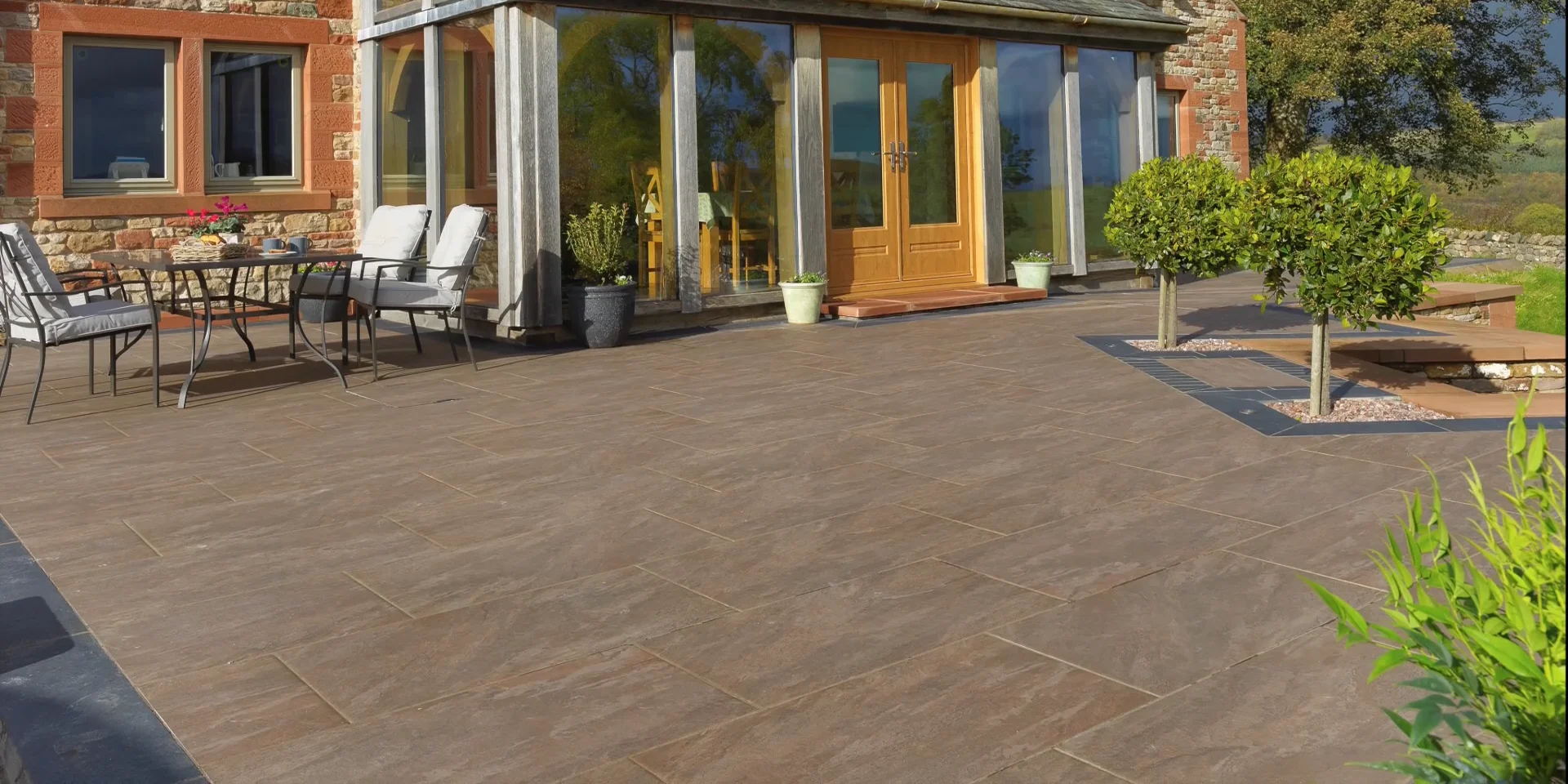 Pavestone - Pavestone Dolomite Sunset Porcelain Patio Paving on Vimeo