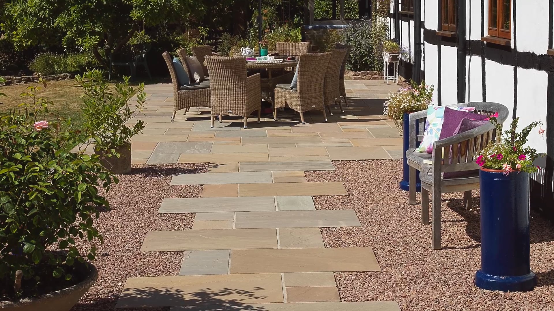 Pavestone - Raj Blend, Sandstone Patio Paving by Pavestone (Garden Two ...