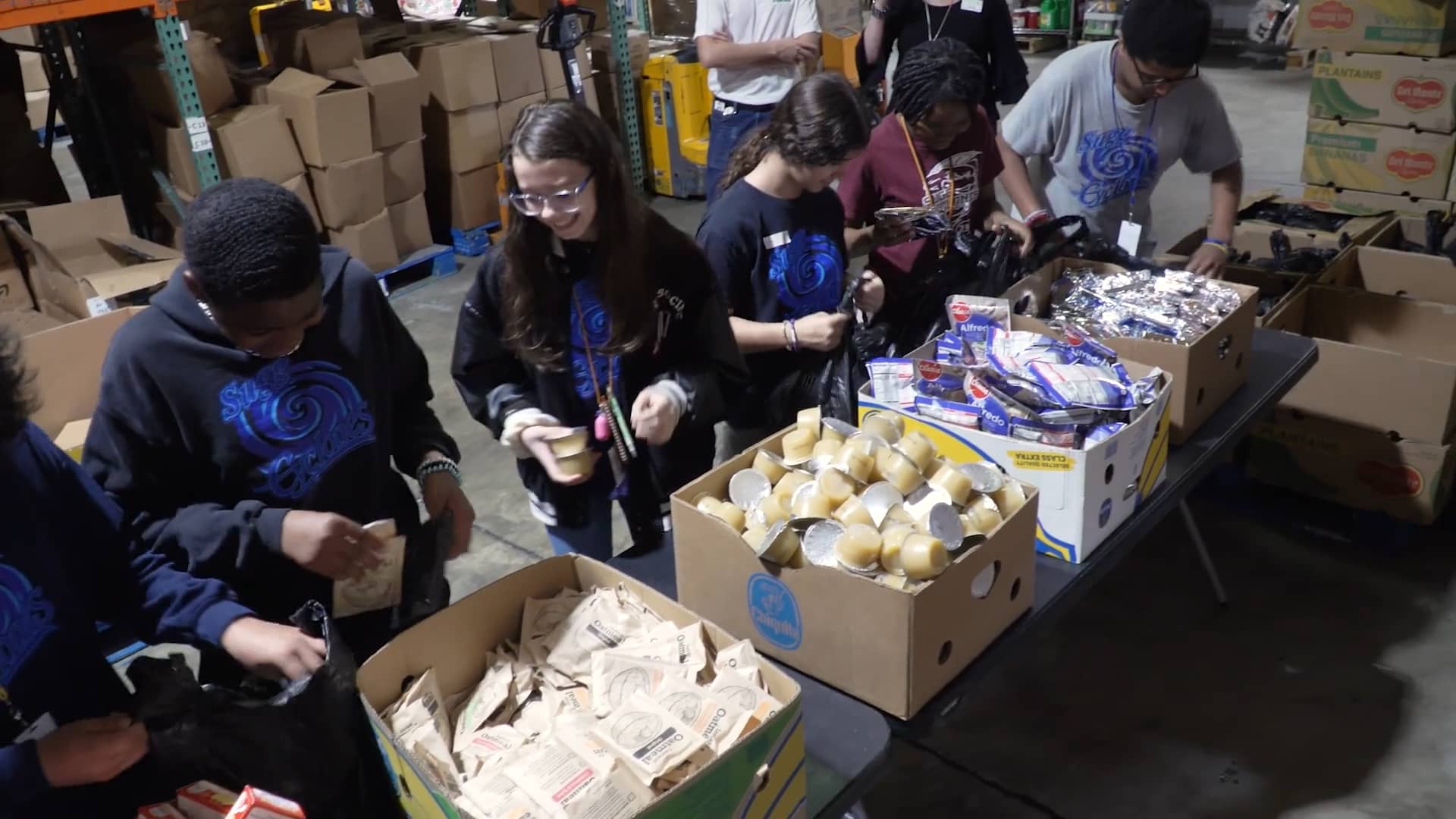 Sugg Middle FFA Visits Meals on Wheels on Vimeo