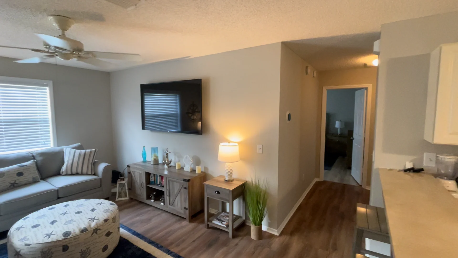 Living Room & Kitchen Tour on Vimeo