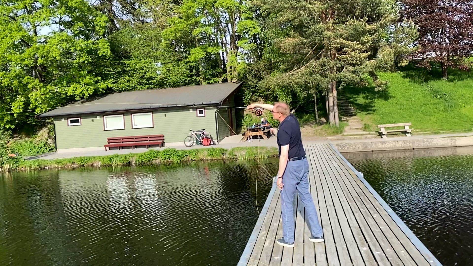 Relaxed fishing distance (170 style).mp4 on Vimeo