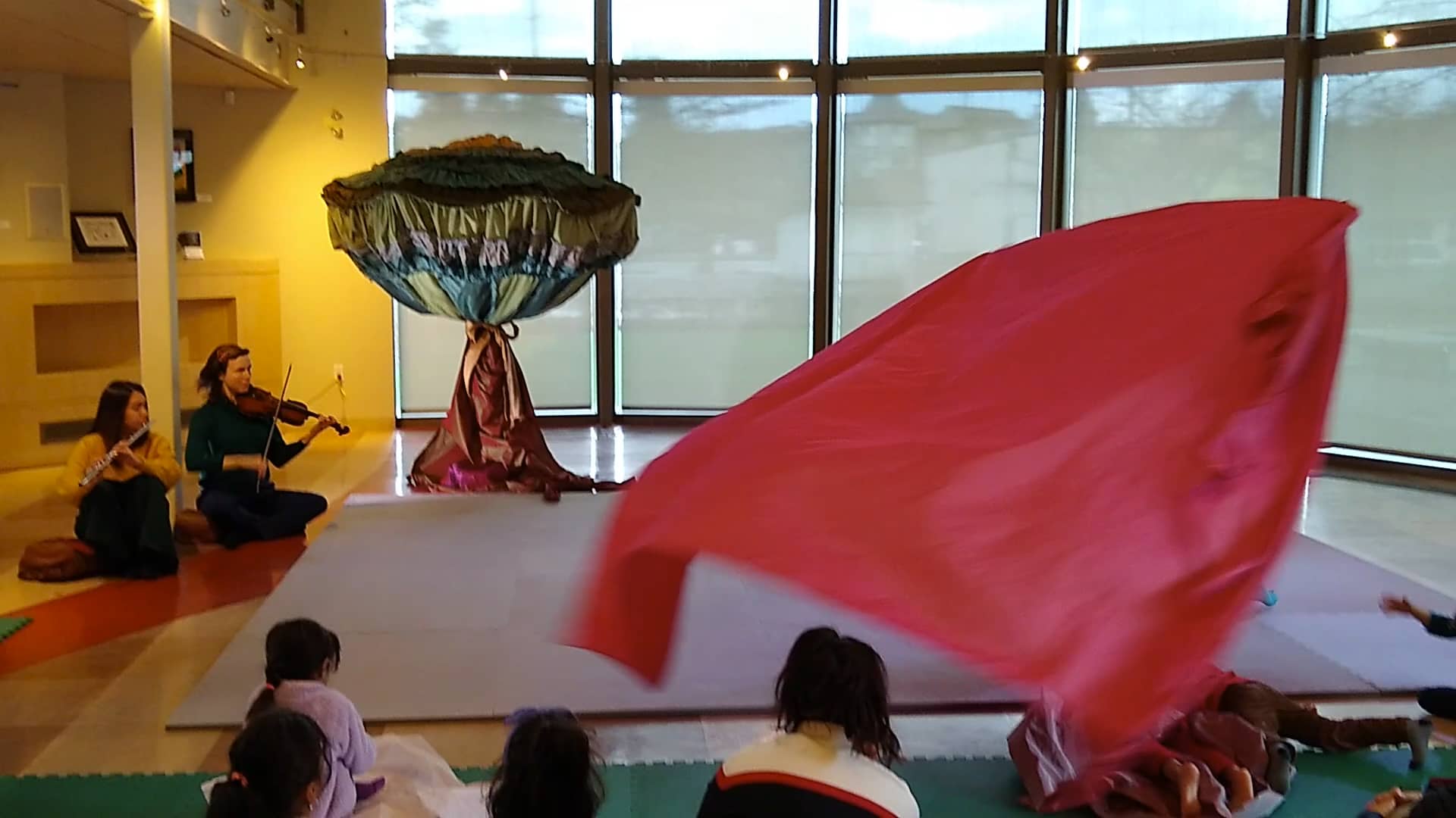 Moving Resting Nesting - flying the blanket on Vimeo