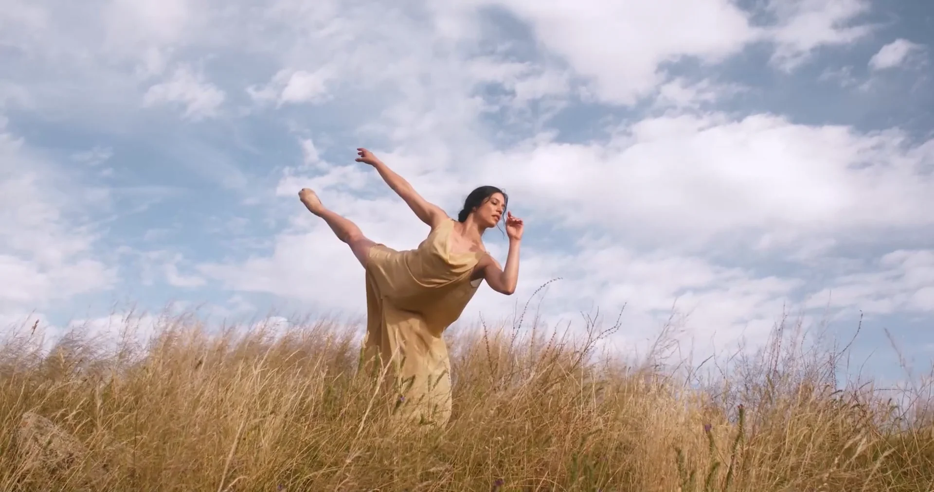 Dermalogica "Hold the Pose" on Vimeo