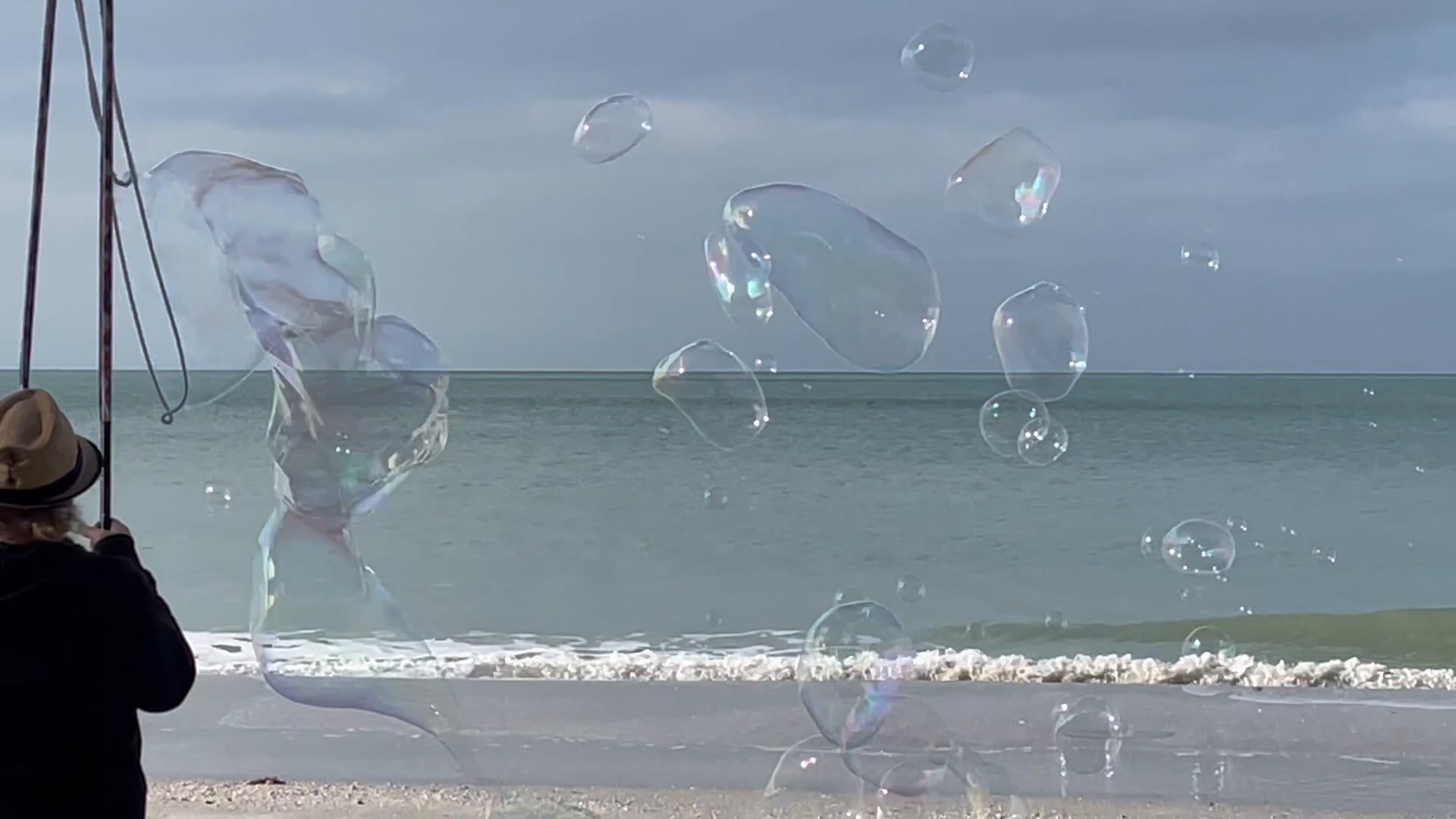 Bubble Lady Bubbles - Bubbles, Bubble Wands, Bubble Solution, Giant ...