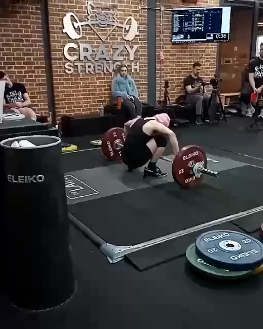 76kg Snatch March 2023.mp4 on Vimeo