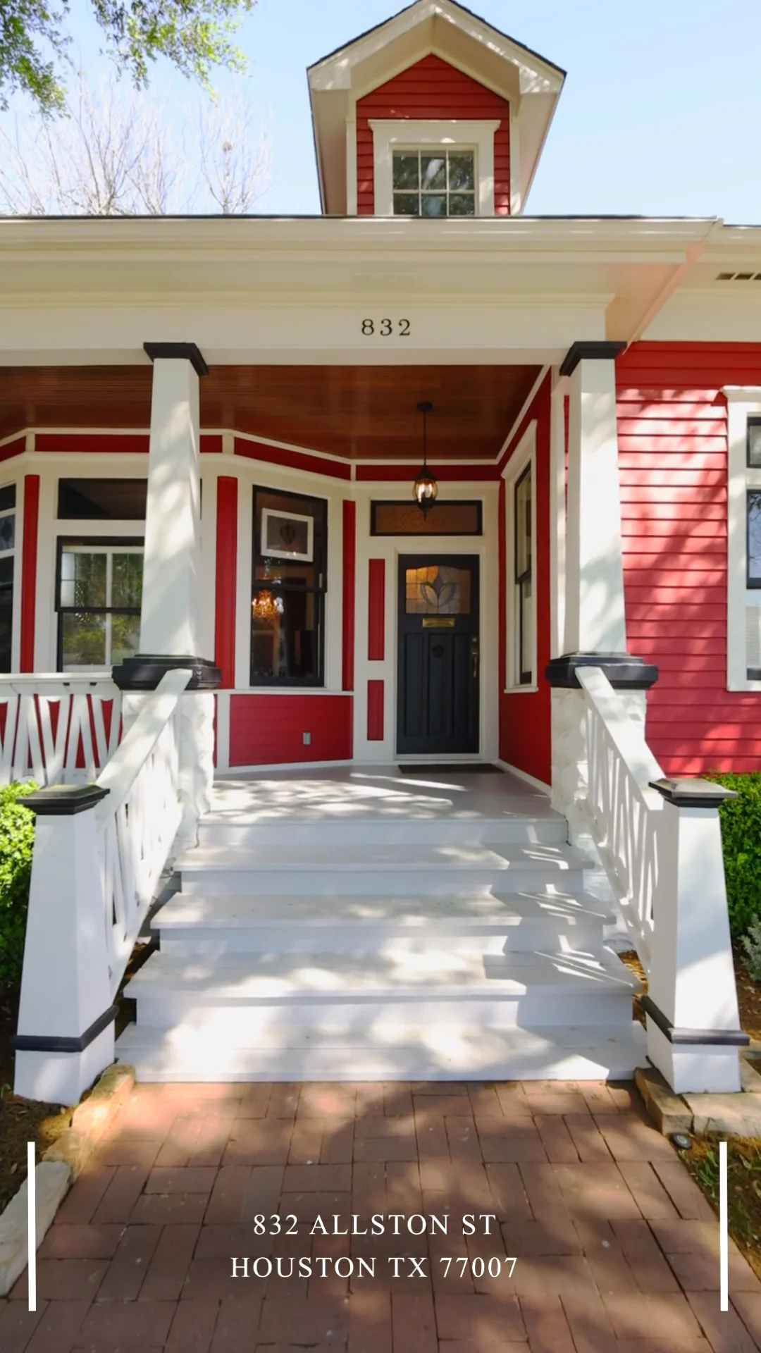 832 Allston St, Houston, TX 77007 Listed by Shawn Manderscheid