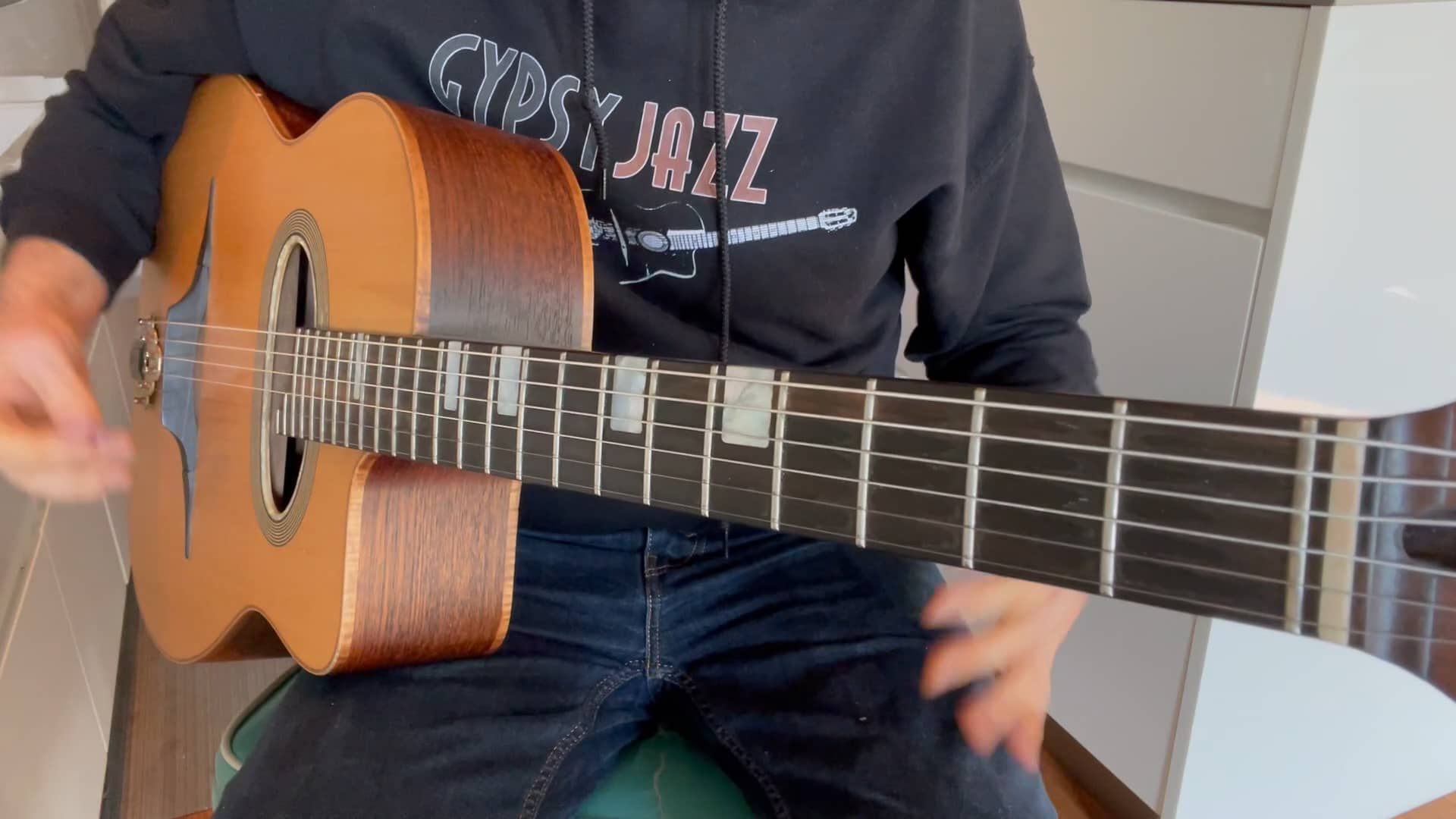 'Manoir De Mes Rêves' for Esteban on Vimeo