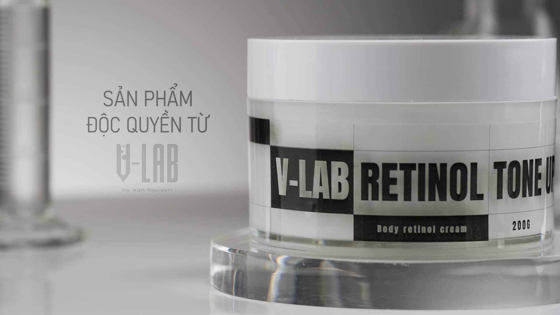 VLAB Retinol Tone Up Cream on Vimeo