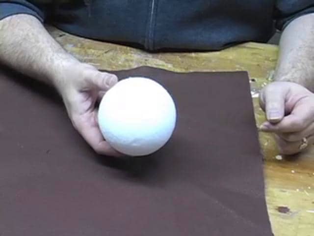 Felt & Styrofoam Puppet Heads on Vimeo