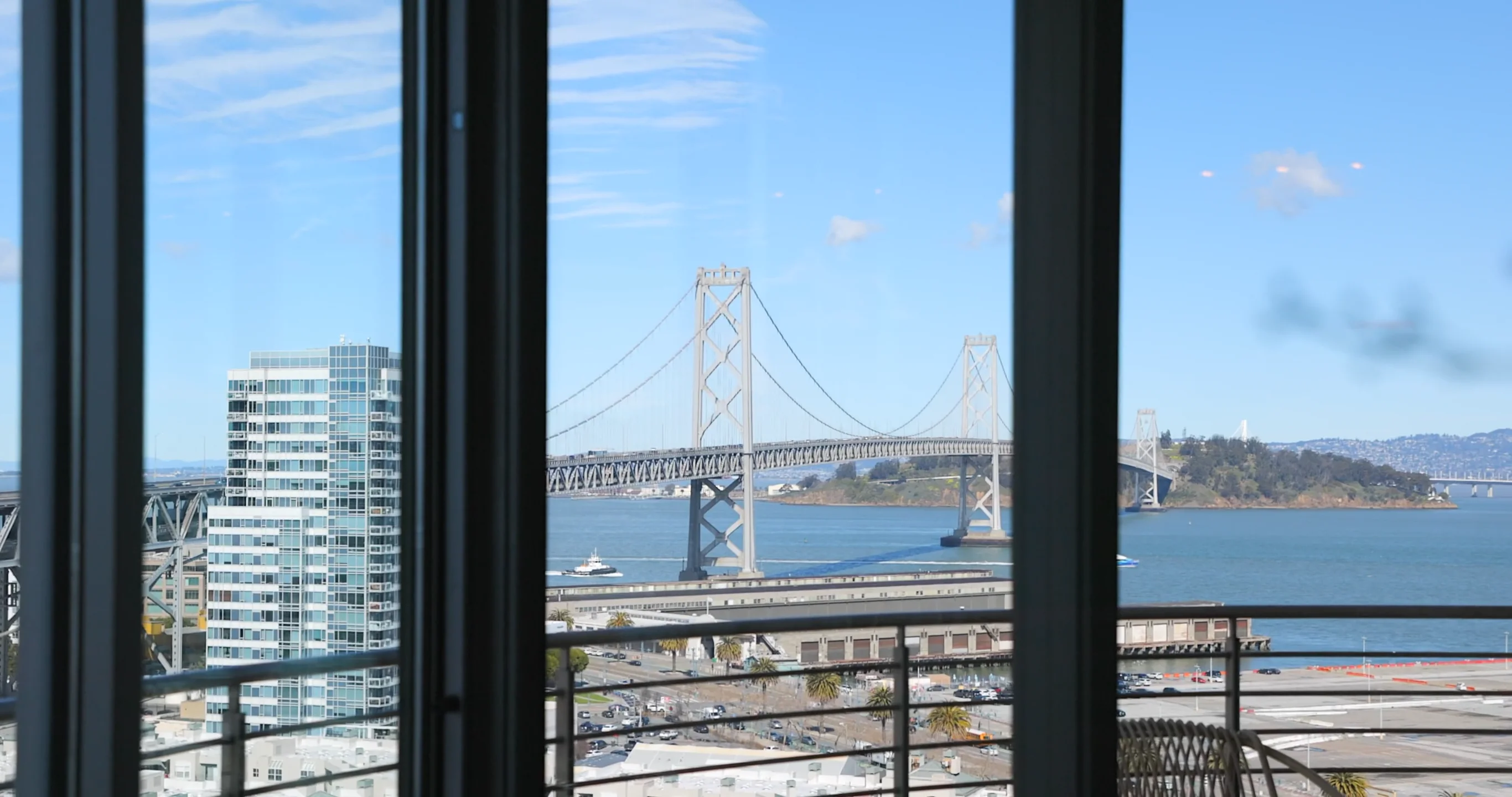 Colleen Cotter Presents The Brannan Penthouse, 18D, San Francisco on Vimeo