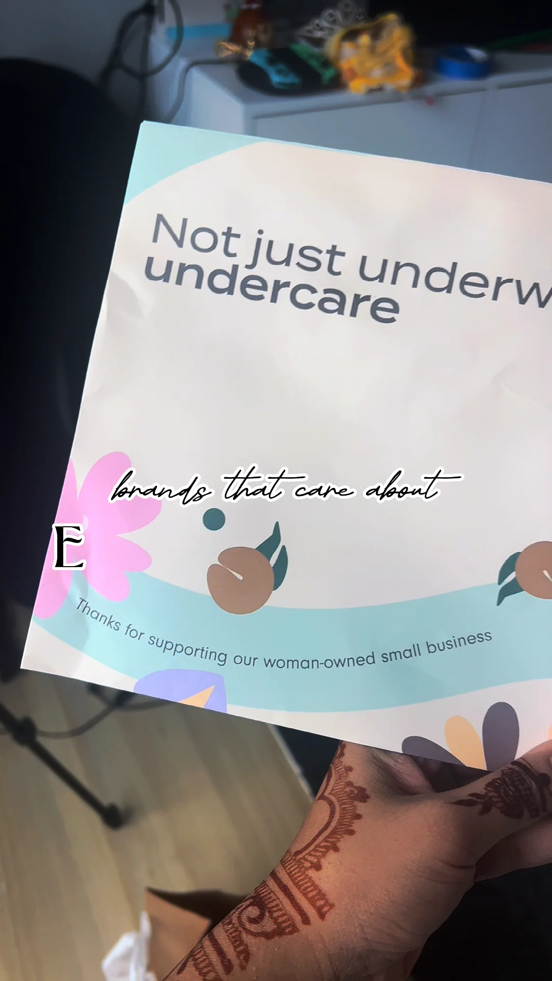 Thong - Black Simran Tatuskar on Vimeo