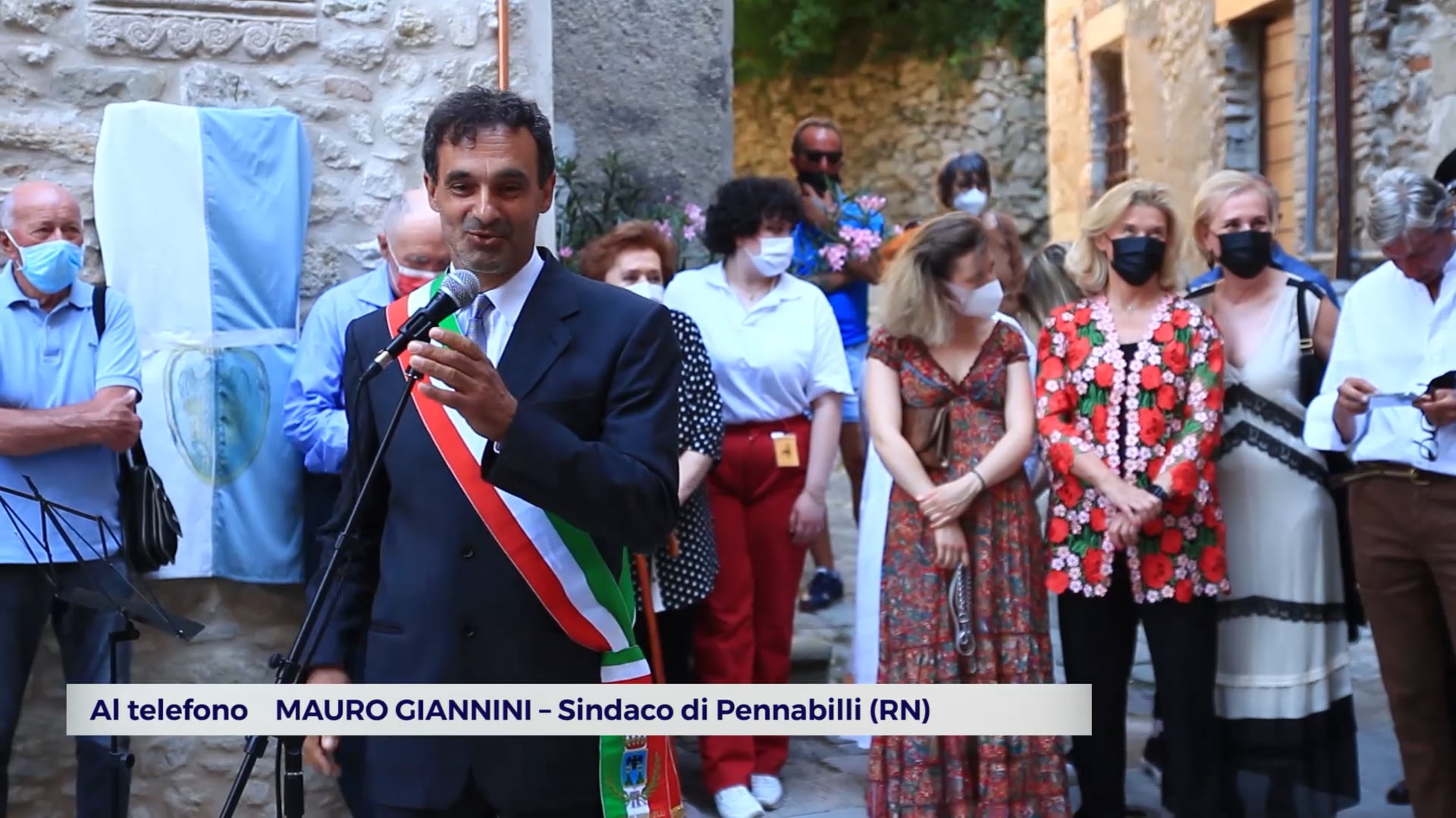PENNABILLI: Sindaco ordina alla preside di consentire benedizione ...