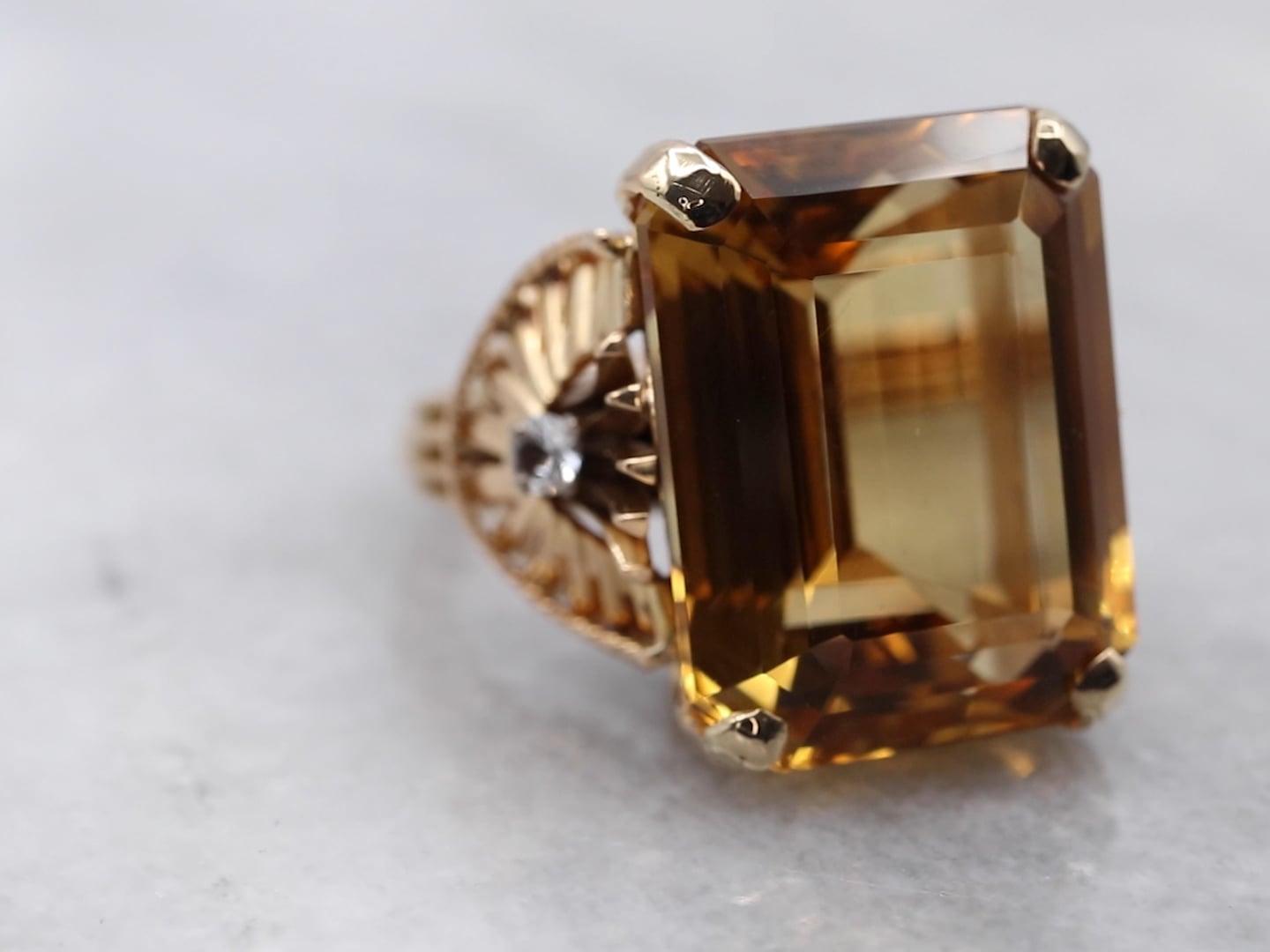 GLOWING CITRINE AND DIAMOND COCKTAIL RING on Vimeo