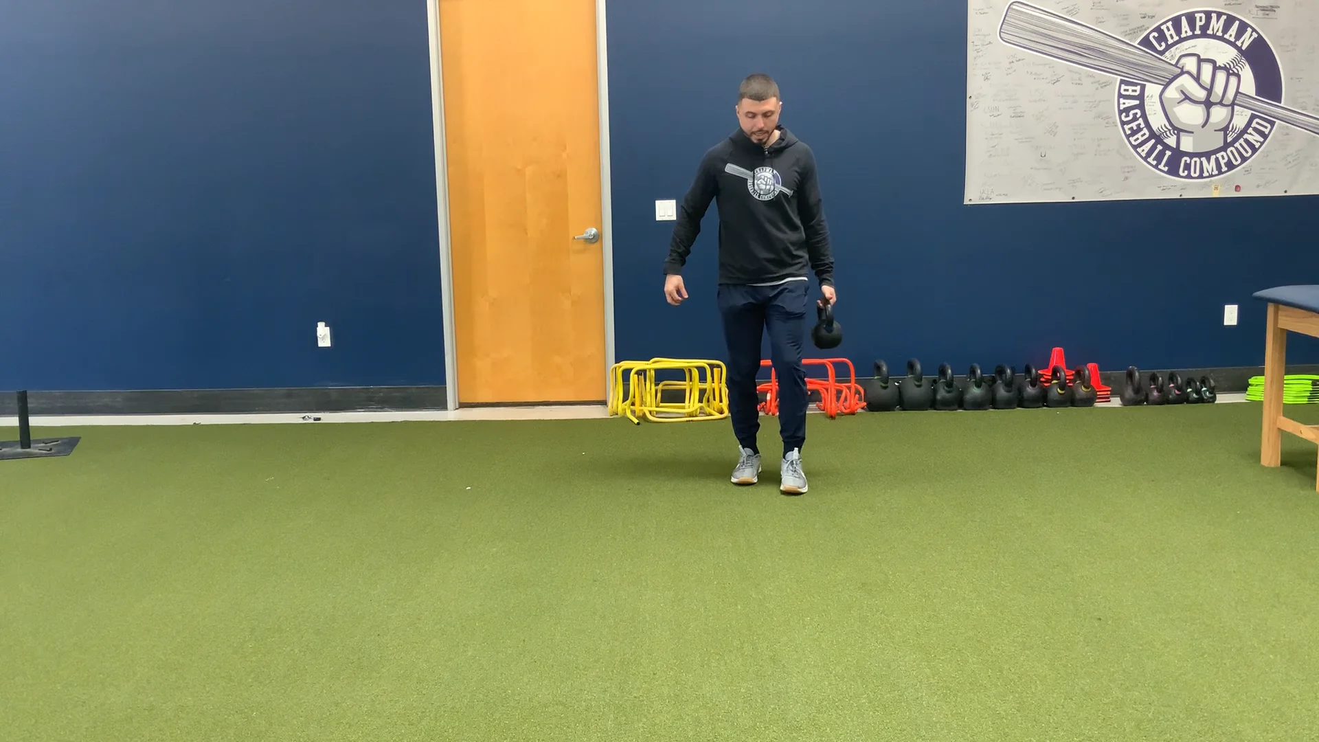 KB AEL SL lateral broad jump on Vimeo