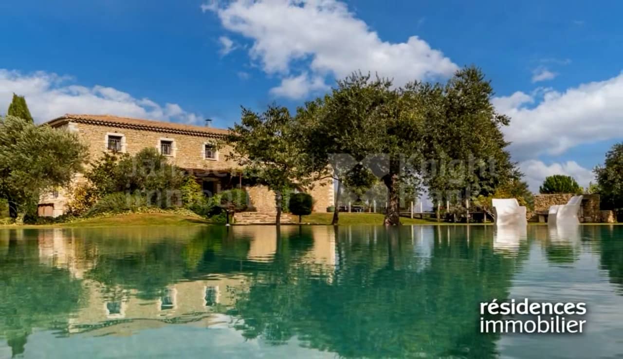 UZÈS - MAISON A VENDRE - 1 250 000 € - 250 m² - 6 pièce(s) on Vimeo