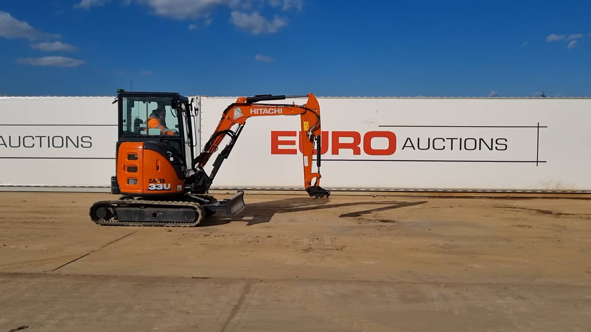 Hitachi ZX33U-6 - Leeds April 23 on Vimeo