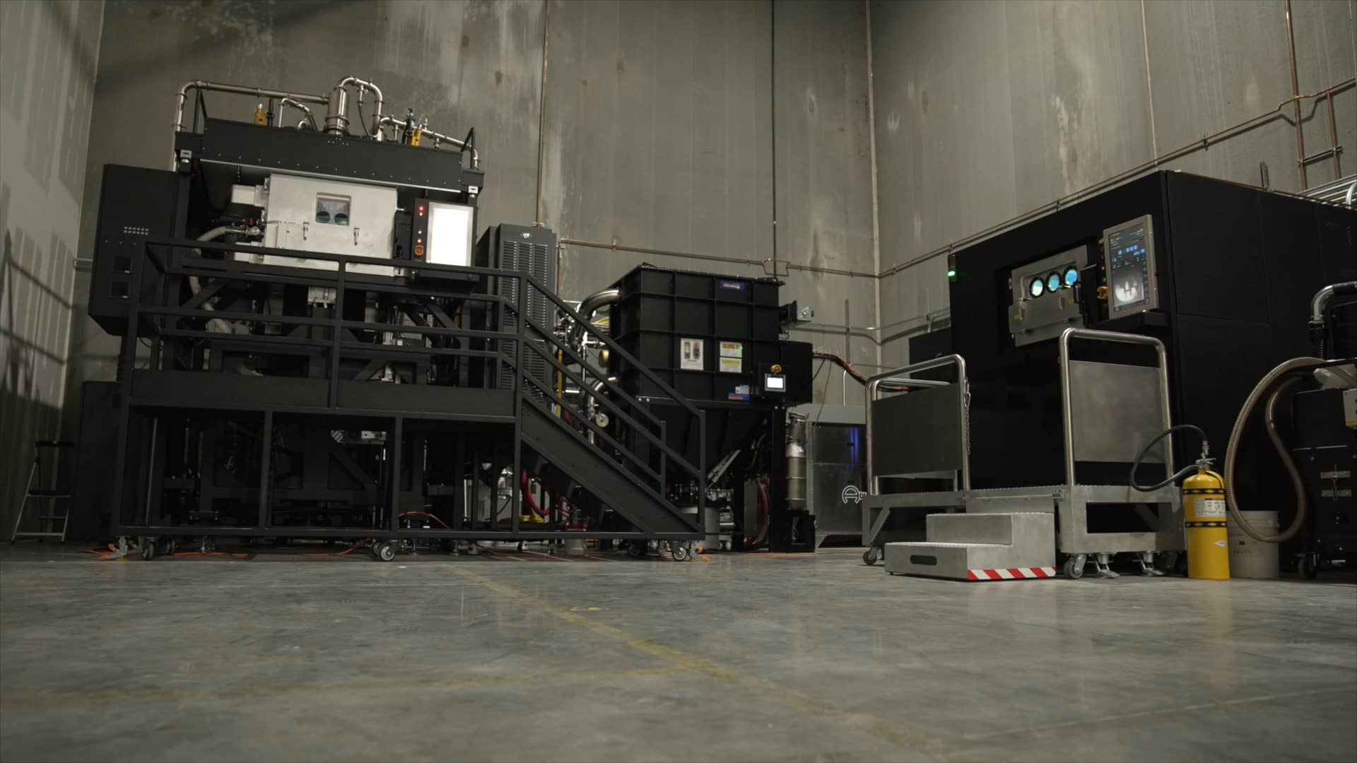 Velo3D Sapphire and Sapphire XC on Vimeo