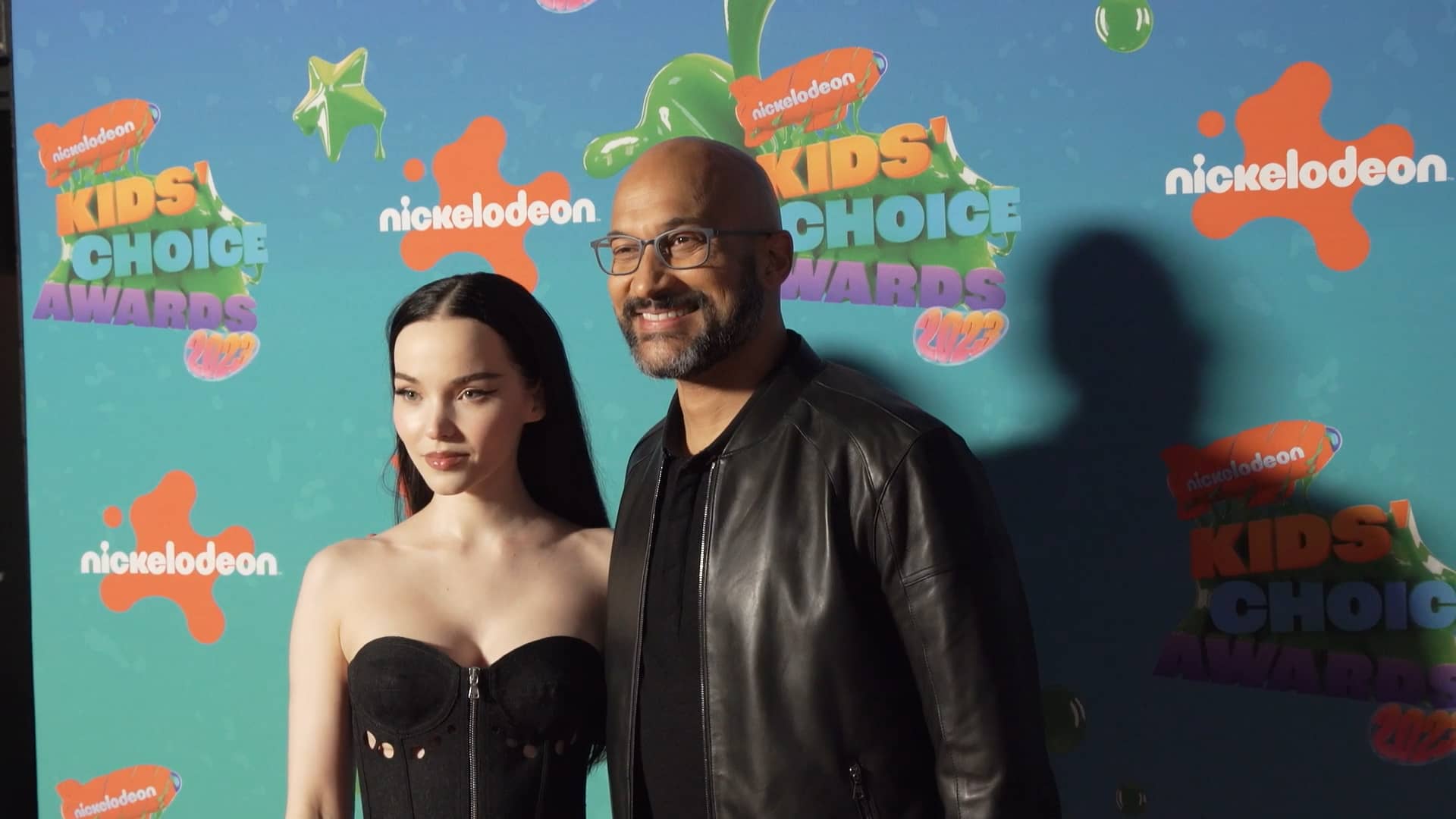 KC_Dove Cameron and Keegan-Michael Key Backstage on Vimeo