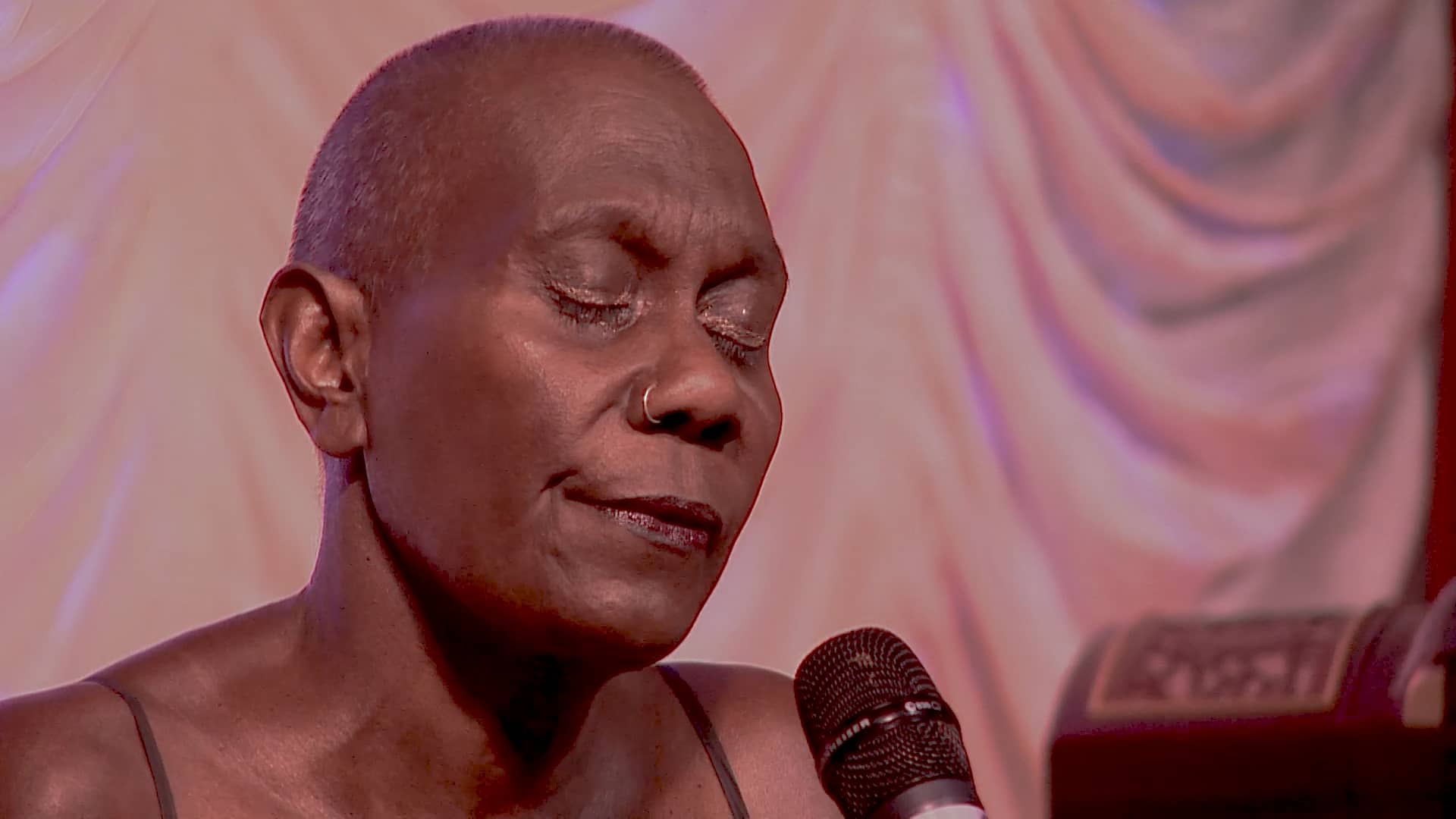 Going Home by Lois Olney. With guitarist Dave Johnson at Finucane ...