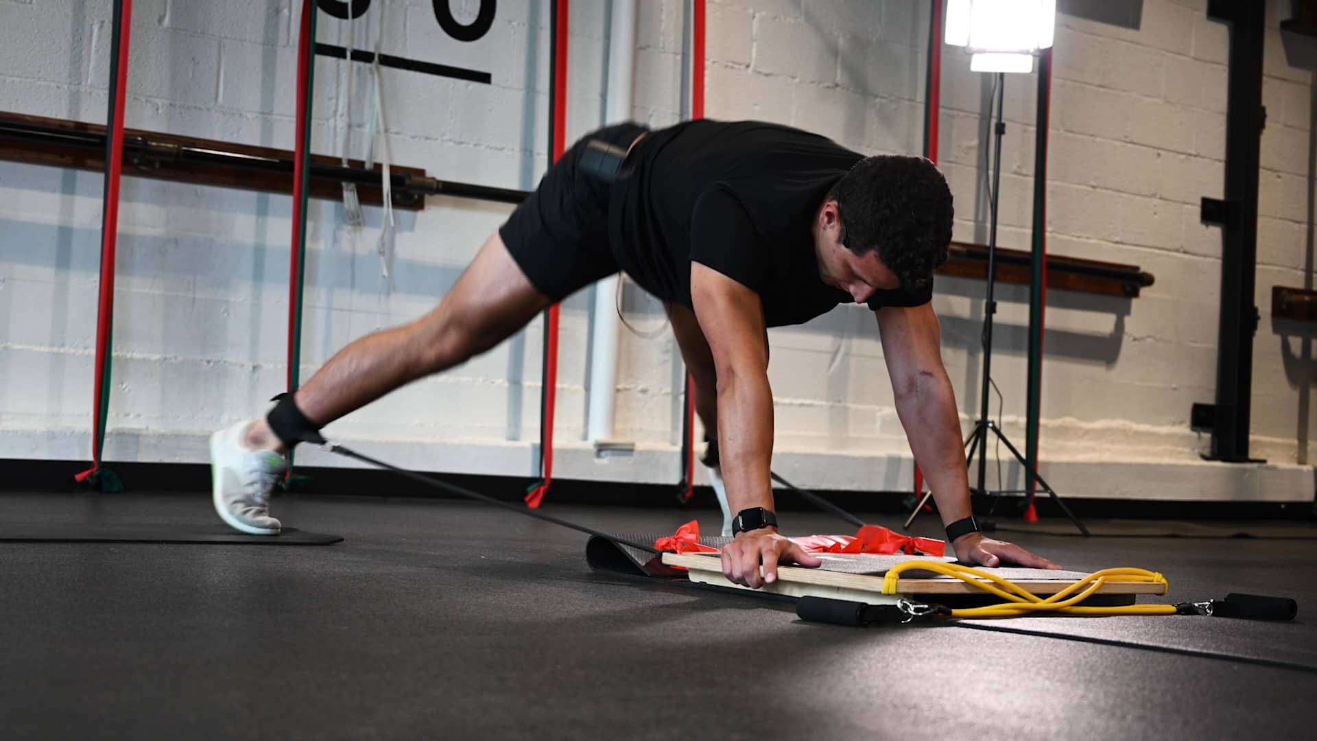 Andres Clip #1_ROUGH_v1 on Vimeo