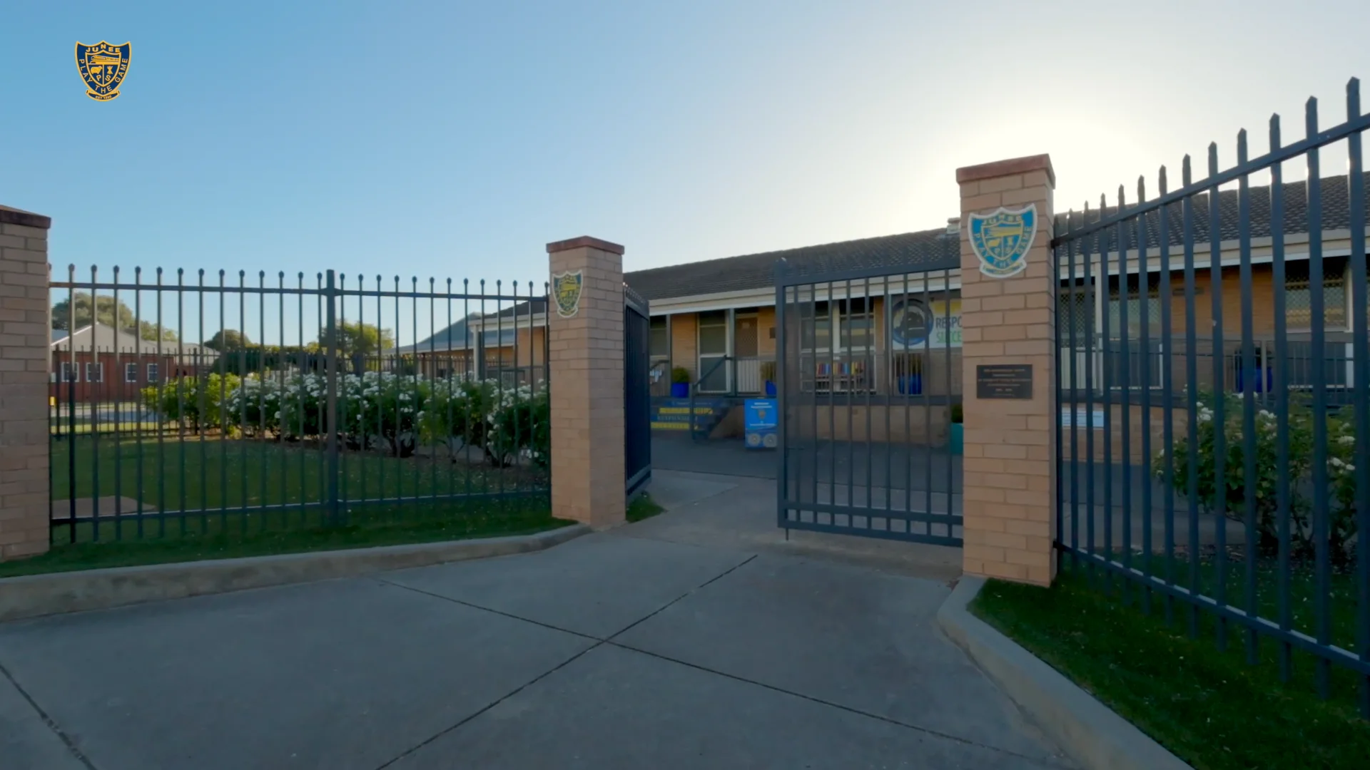 Junee Public School Tour.mp4