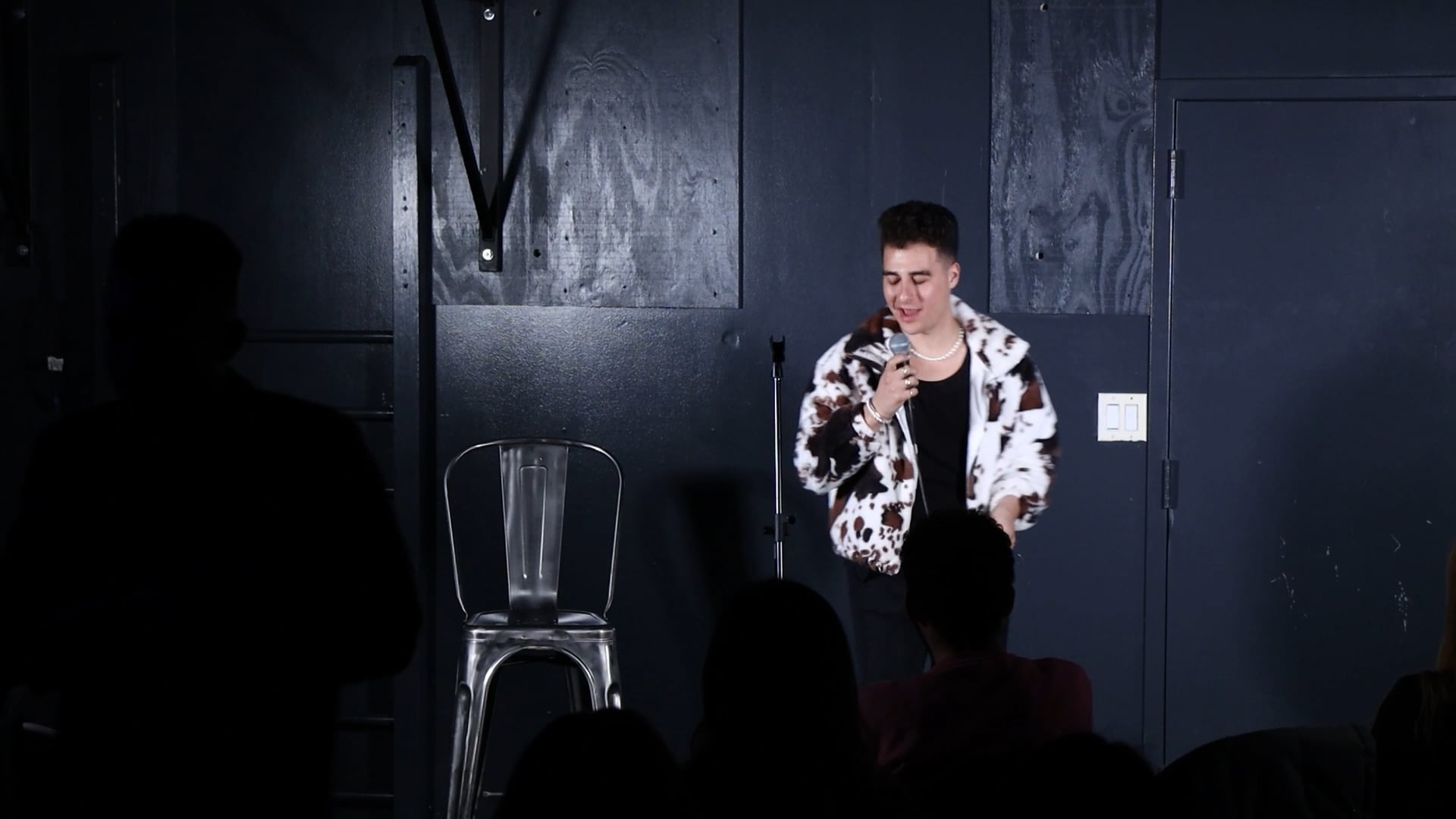 Zach Sage Standup (3.23.23) on Vimeo