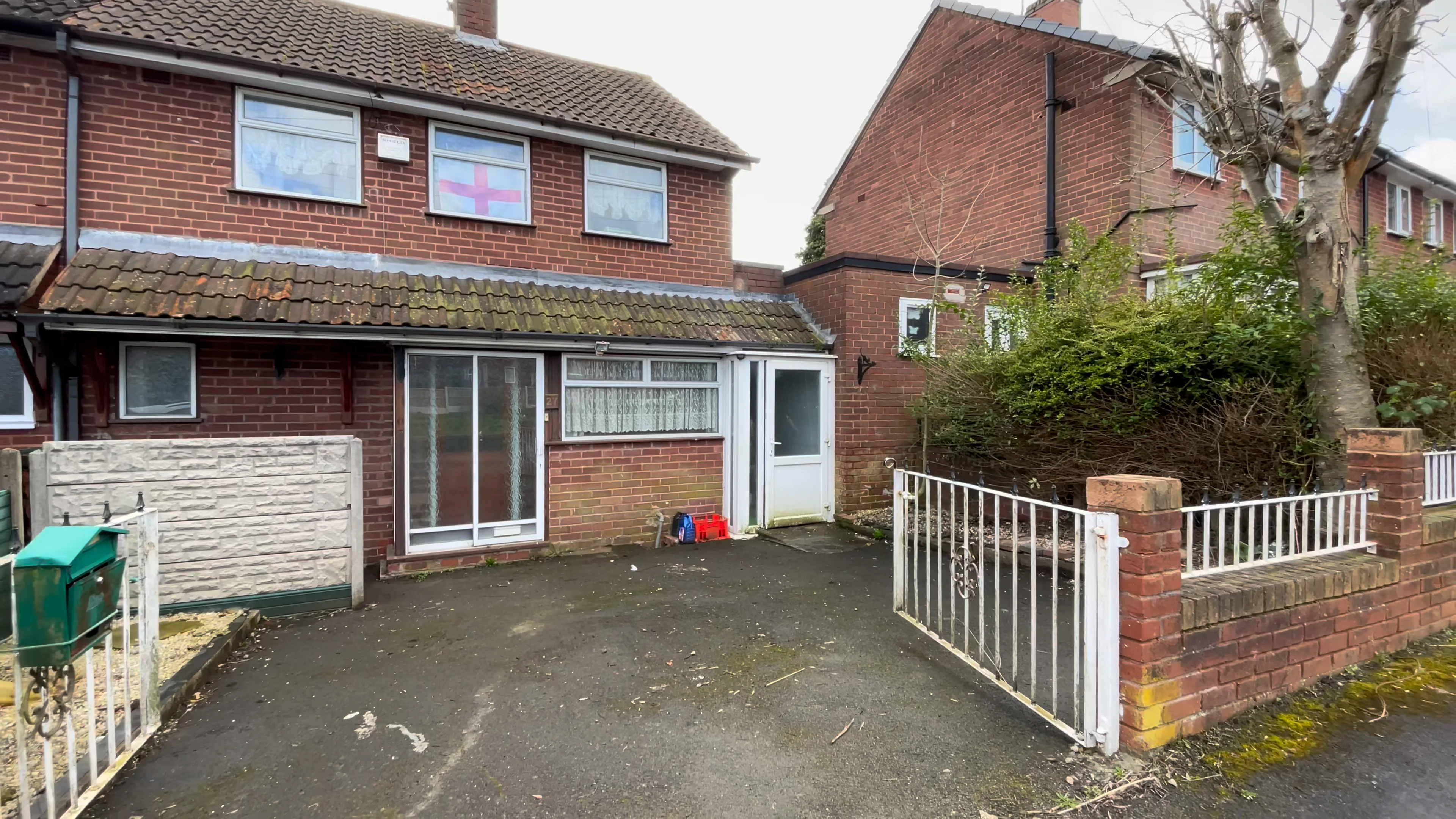 Rowan Road, Sedgley on Vimeo